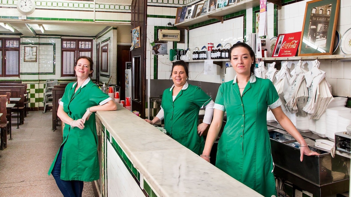 Photo story: the London tradition of pie 'n' mash | National Geographic