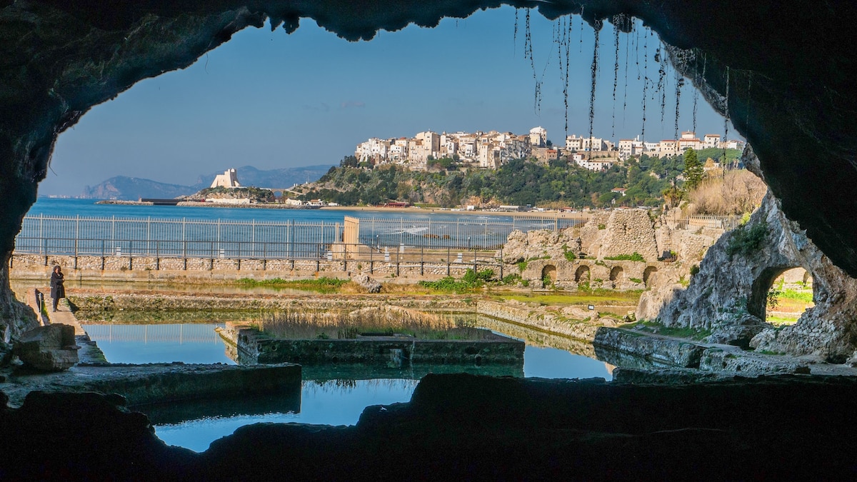 See the summer solstice from a Roman emperor’s party cave | National ...
