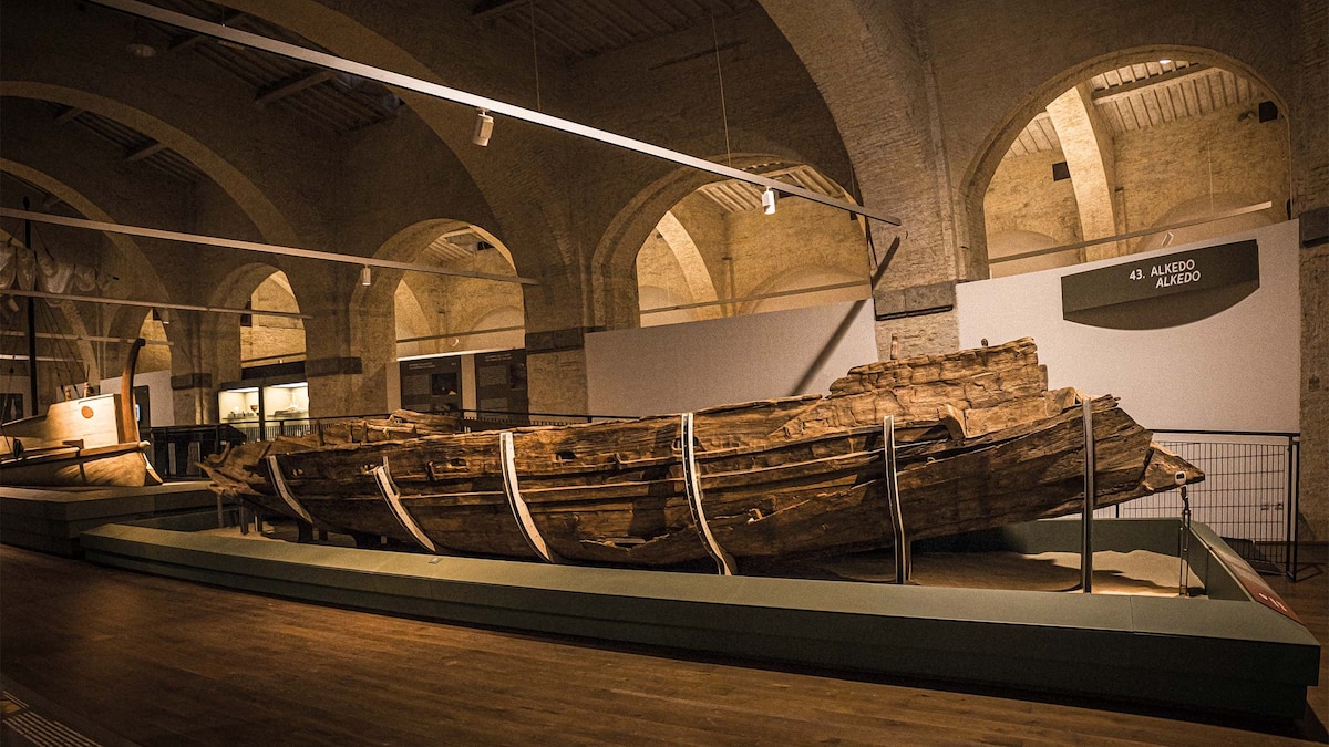 This mysterious graveyard of shipwrecks was found far from sea ...