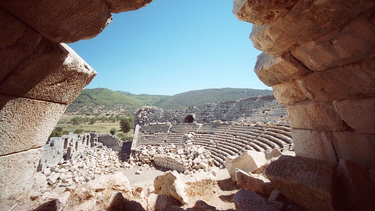Take a road trip through Türkiye—home of the real St. Nicholas ...