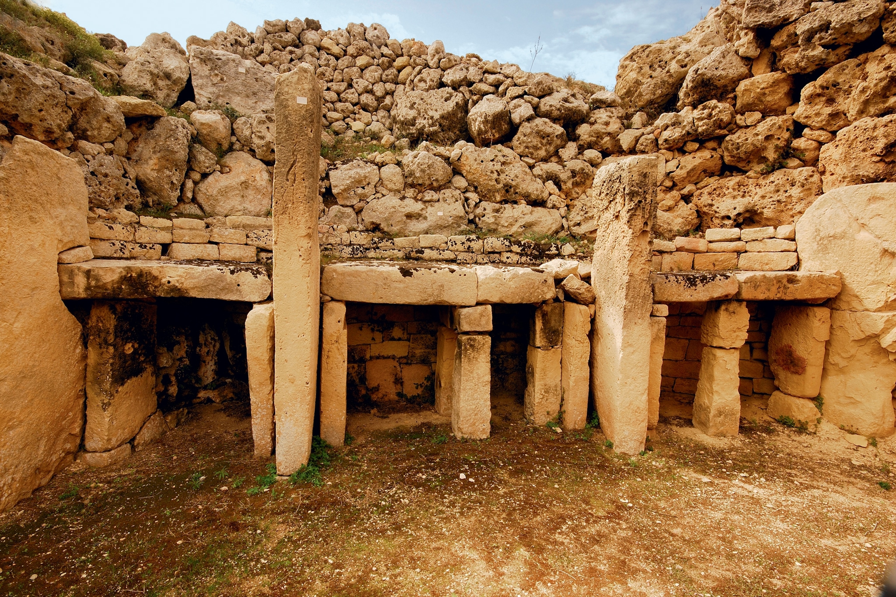 Europe’s Mighty Megaliths Mark the Winter Solstice