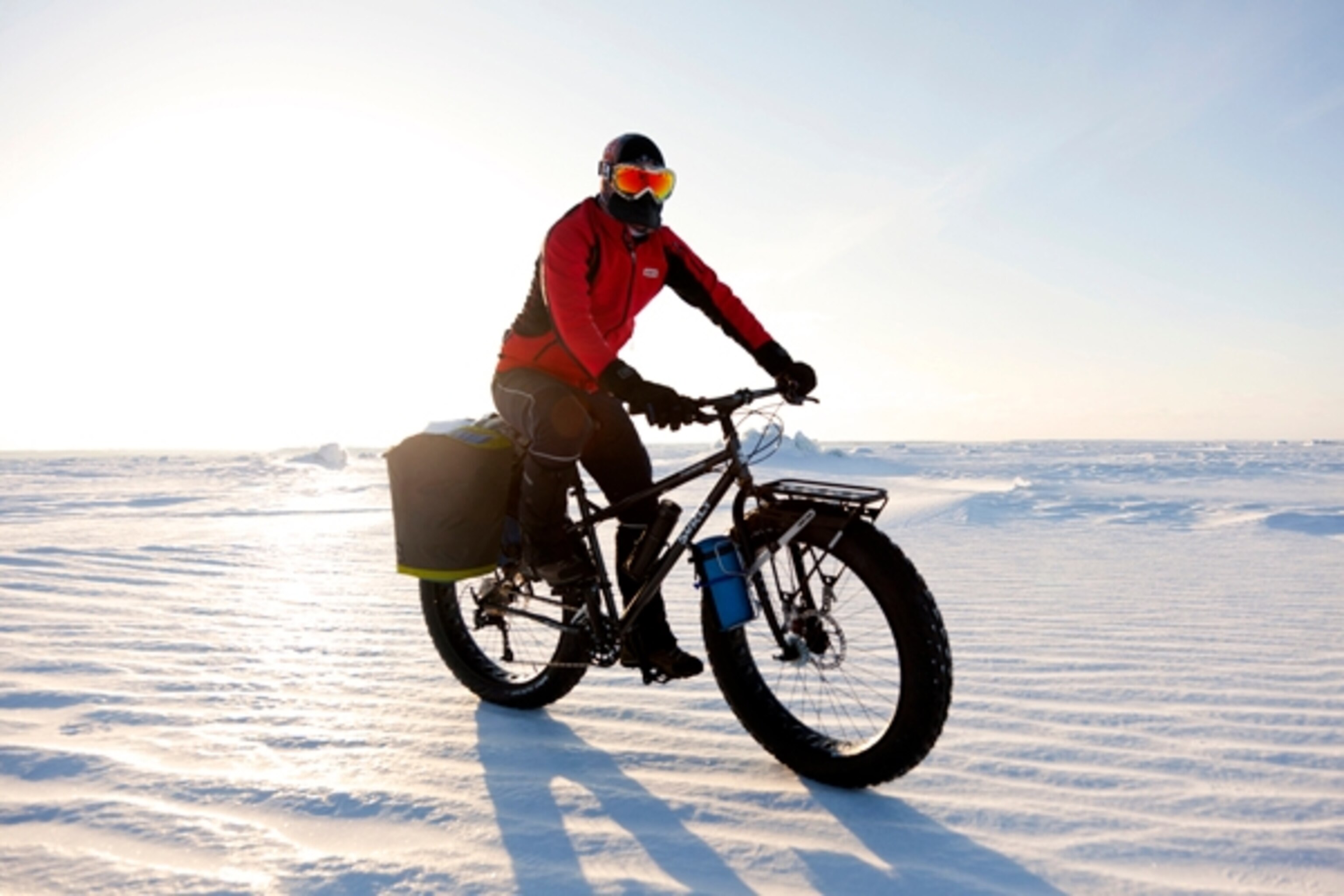 Polar Explorer Eric Larsen Begins Attempt to Bike to the South Pole