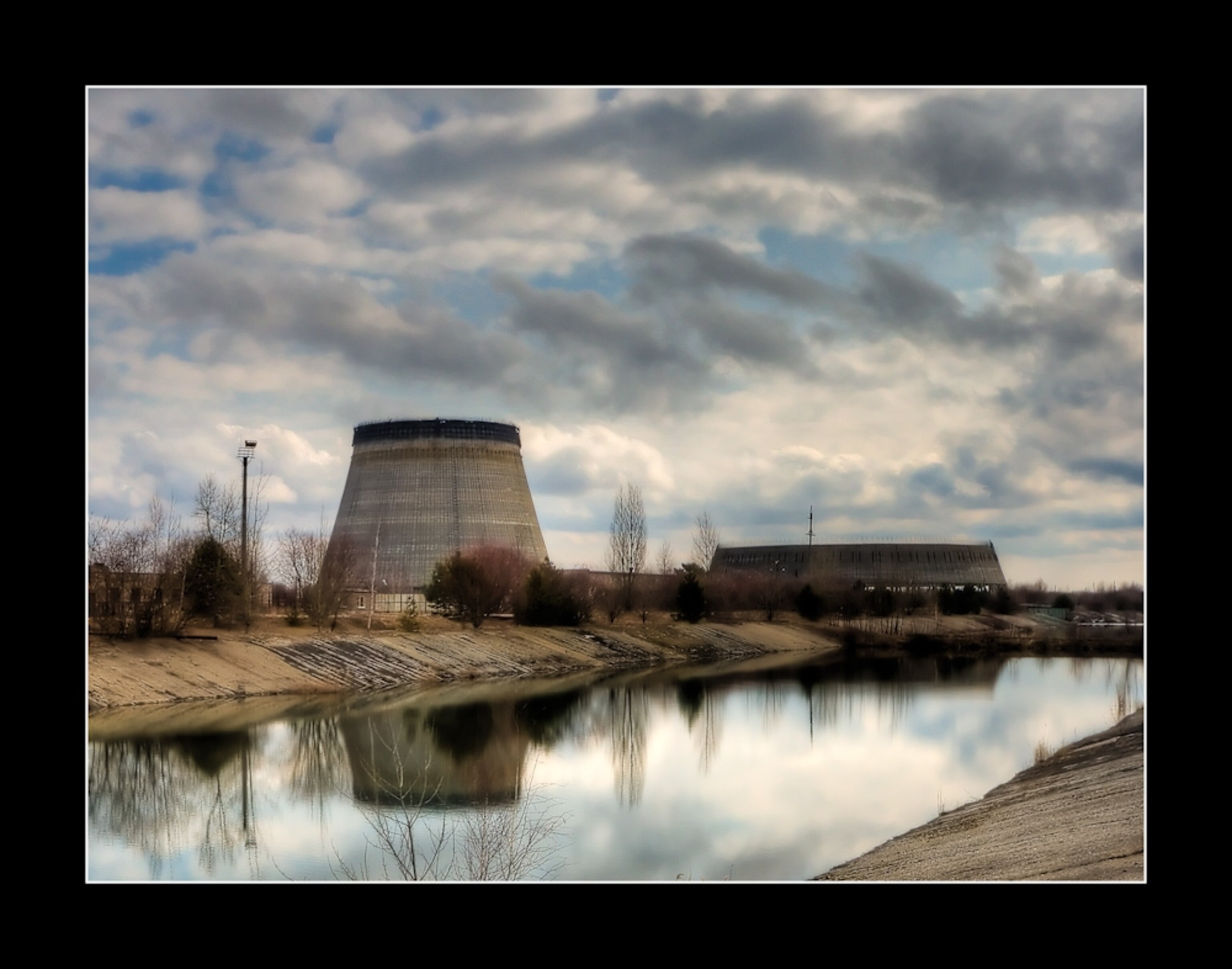 Eyeing Japan, Countries Reassess Nuclear Plans