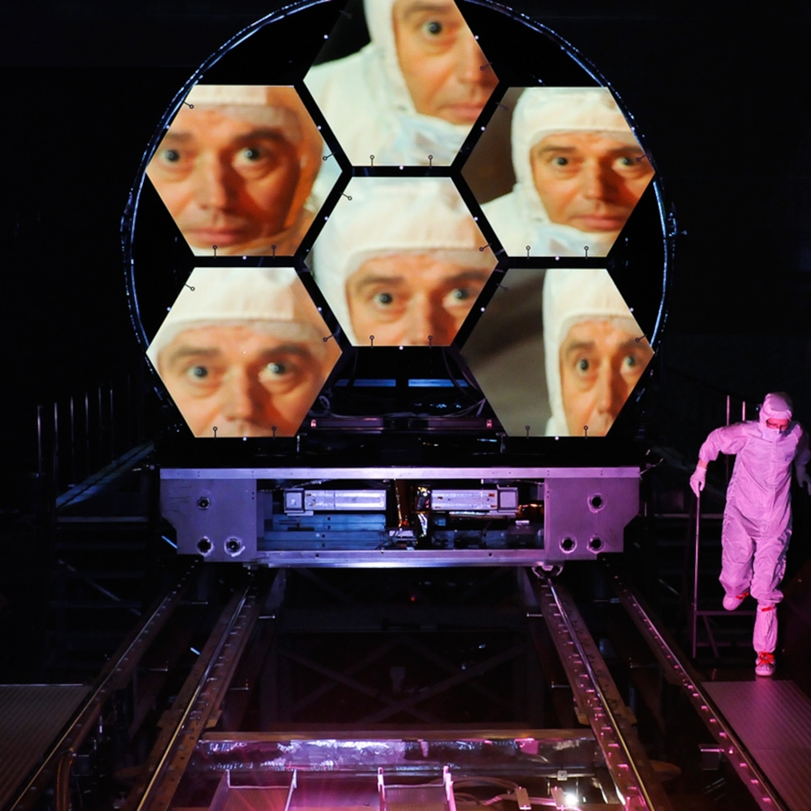 Space Pictures This Week: Lone Star, Shining Spirit