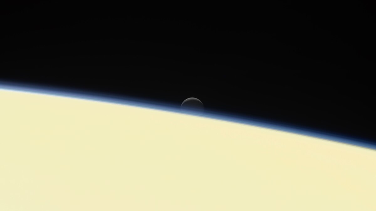 See the Cassini Probe's Grand Finale at Saturn | National Geographic