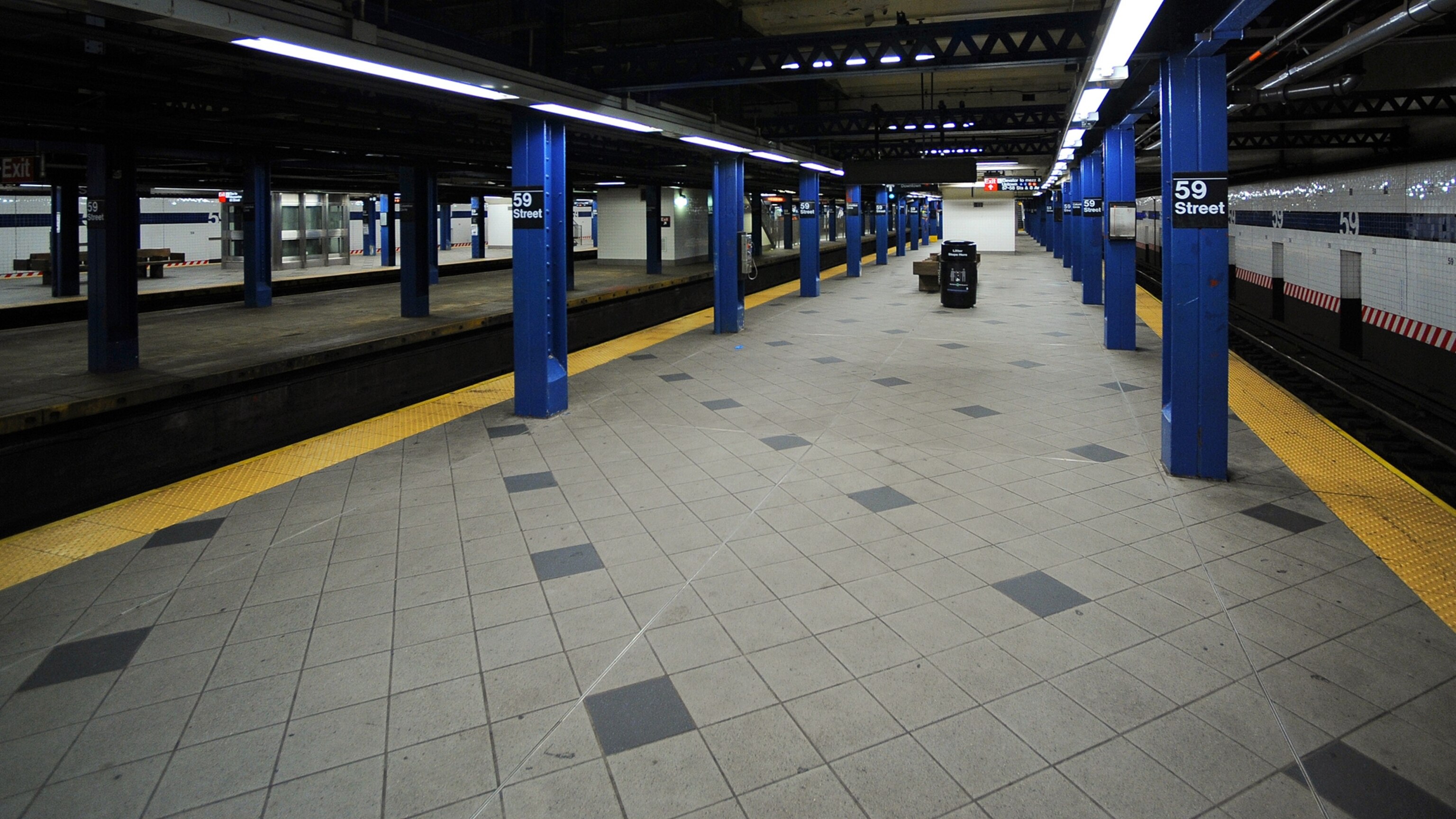 Hurricane Sandy Pictures: Storm Turns Iconic Sites Ghostly | National ...