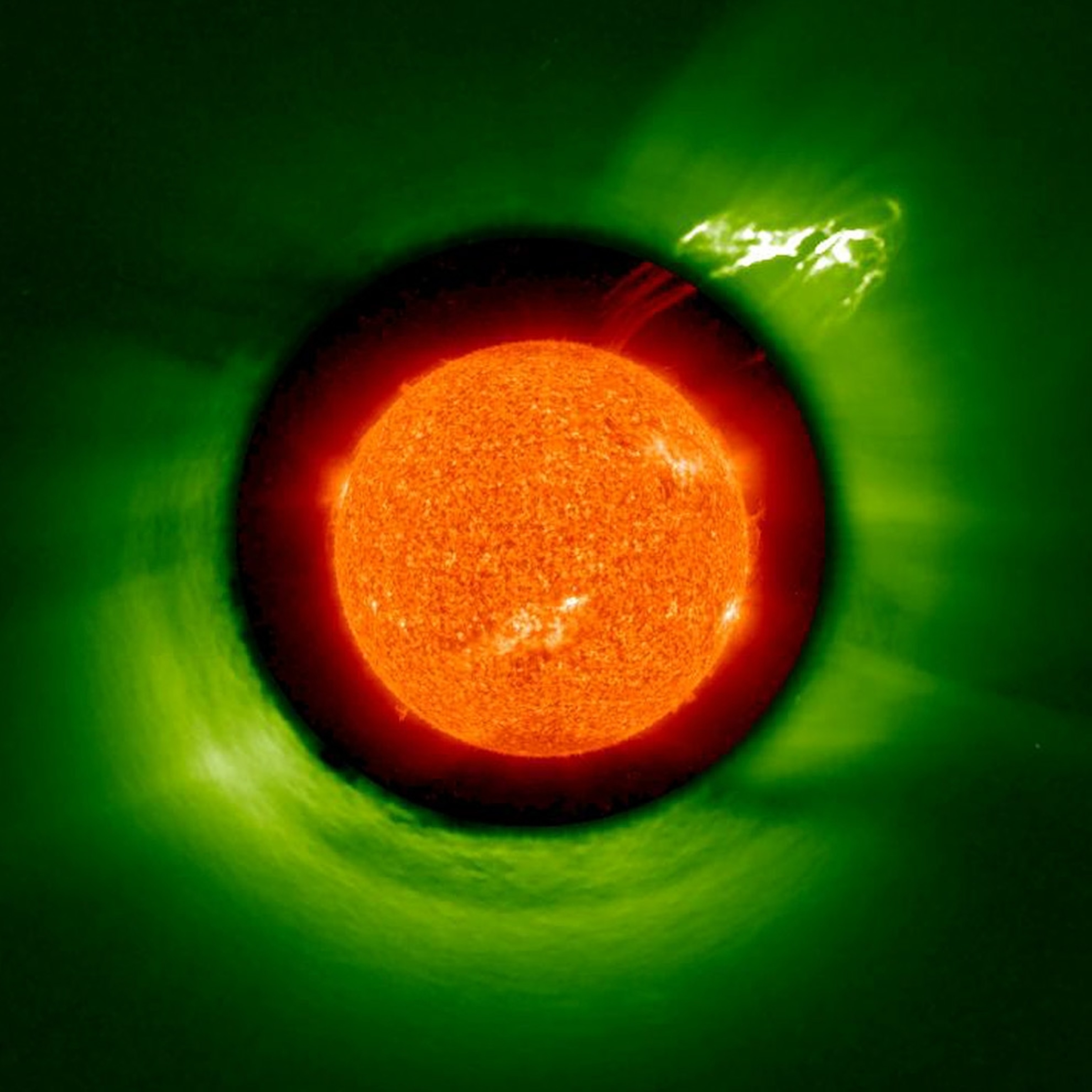 Space Photos This Week: Sun Plume, Moon Lander, More | National Geographic