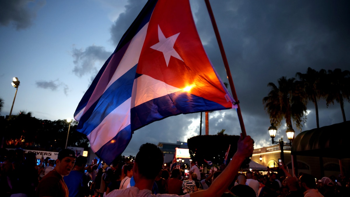 'Your evil revolution': How a reggaeton anthem inspired Cuba protests ...