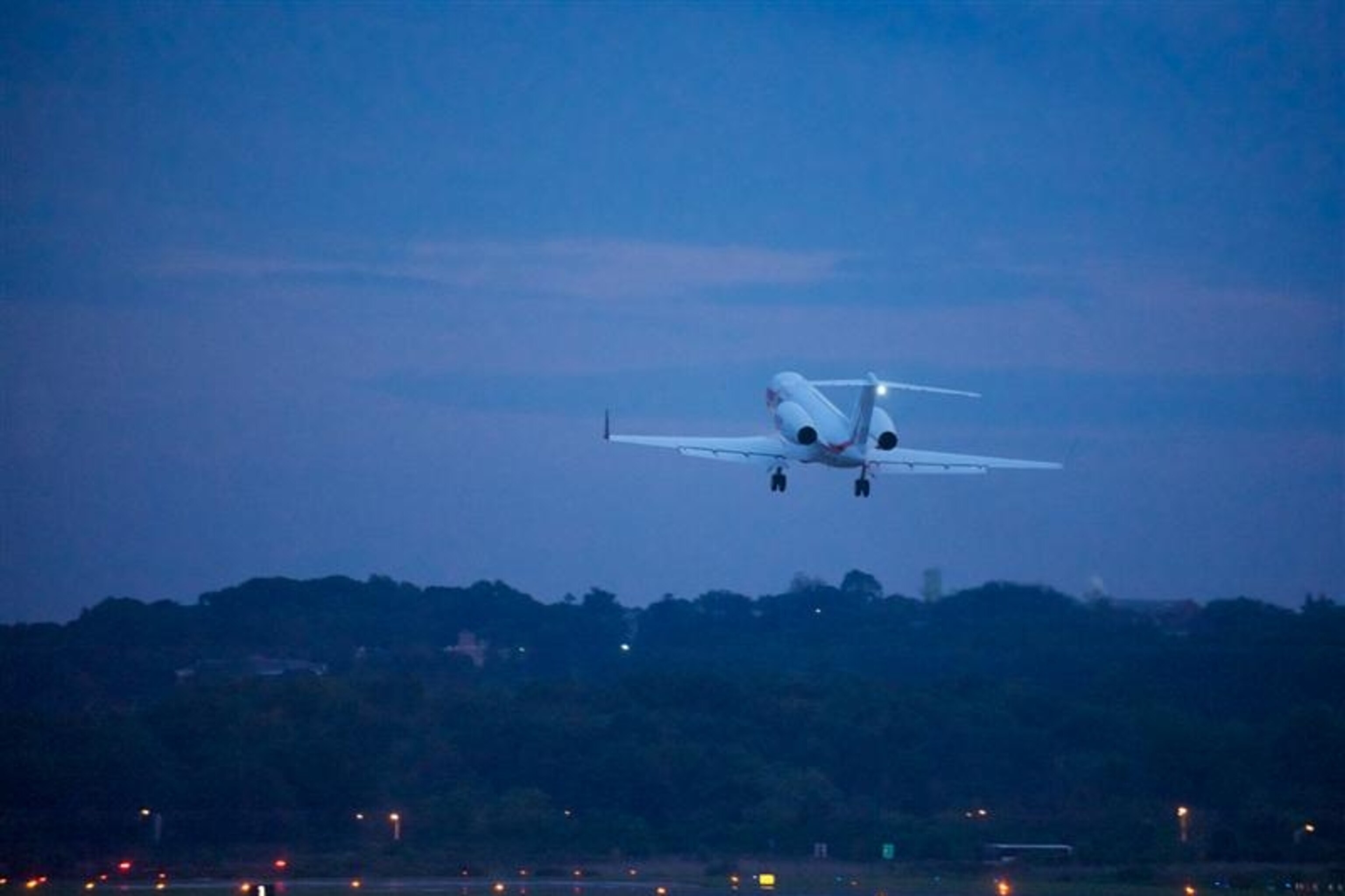 First Biofuel Flight Across the Atlantic Seeks to Promote an Aviation ...