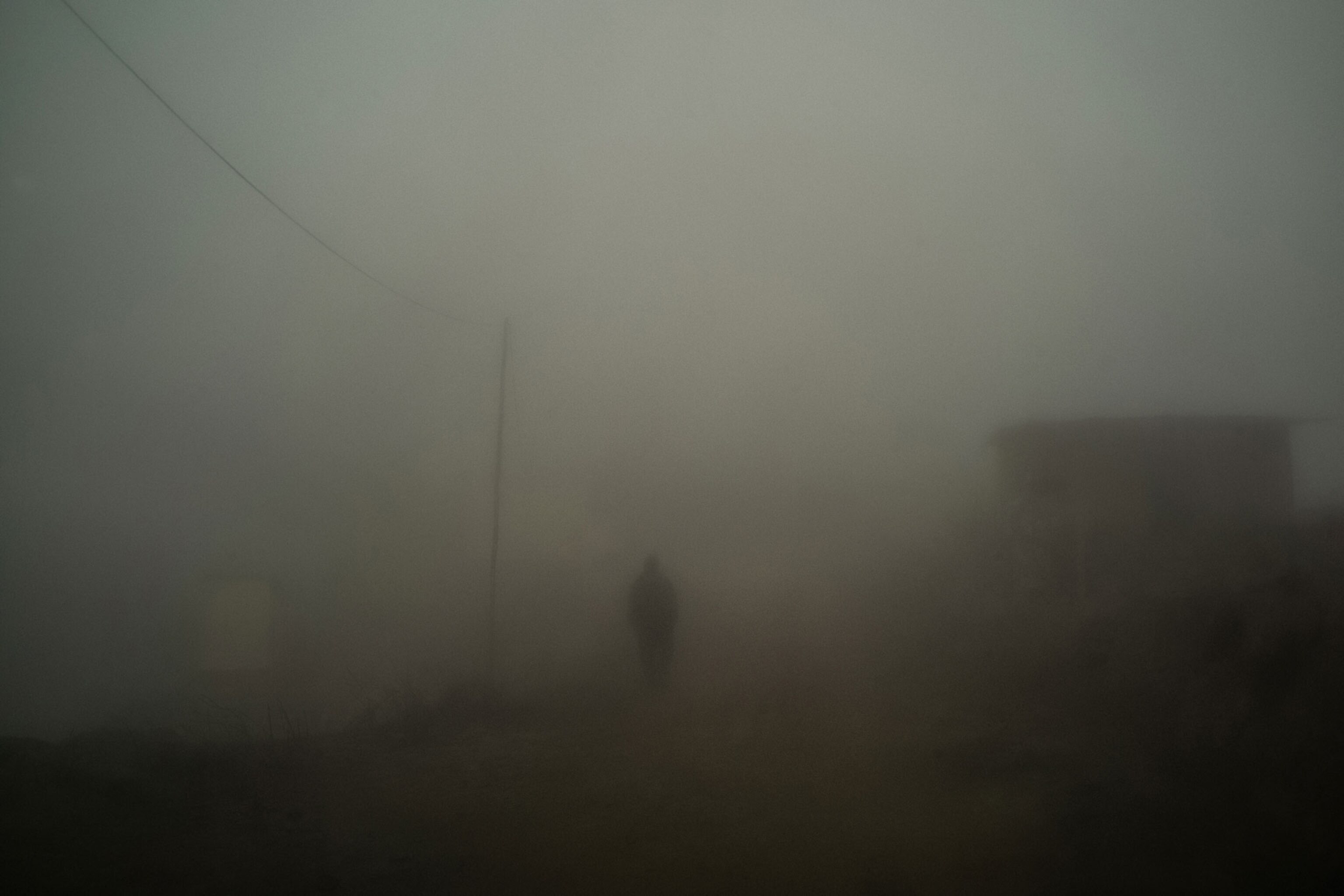 The delicate art of catching fog in the desert