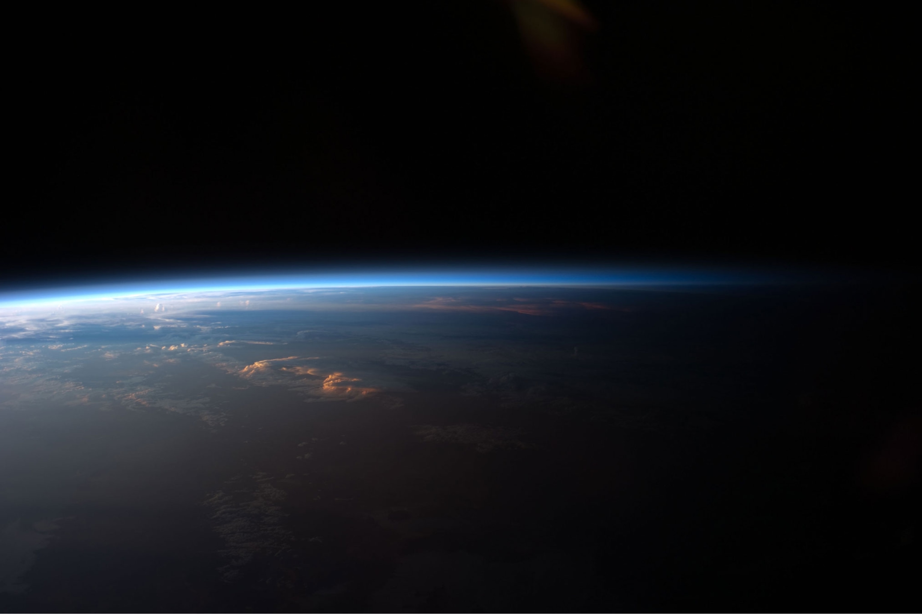 How Would Aliens Detect Life on Earth?