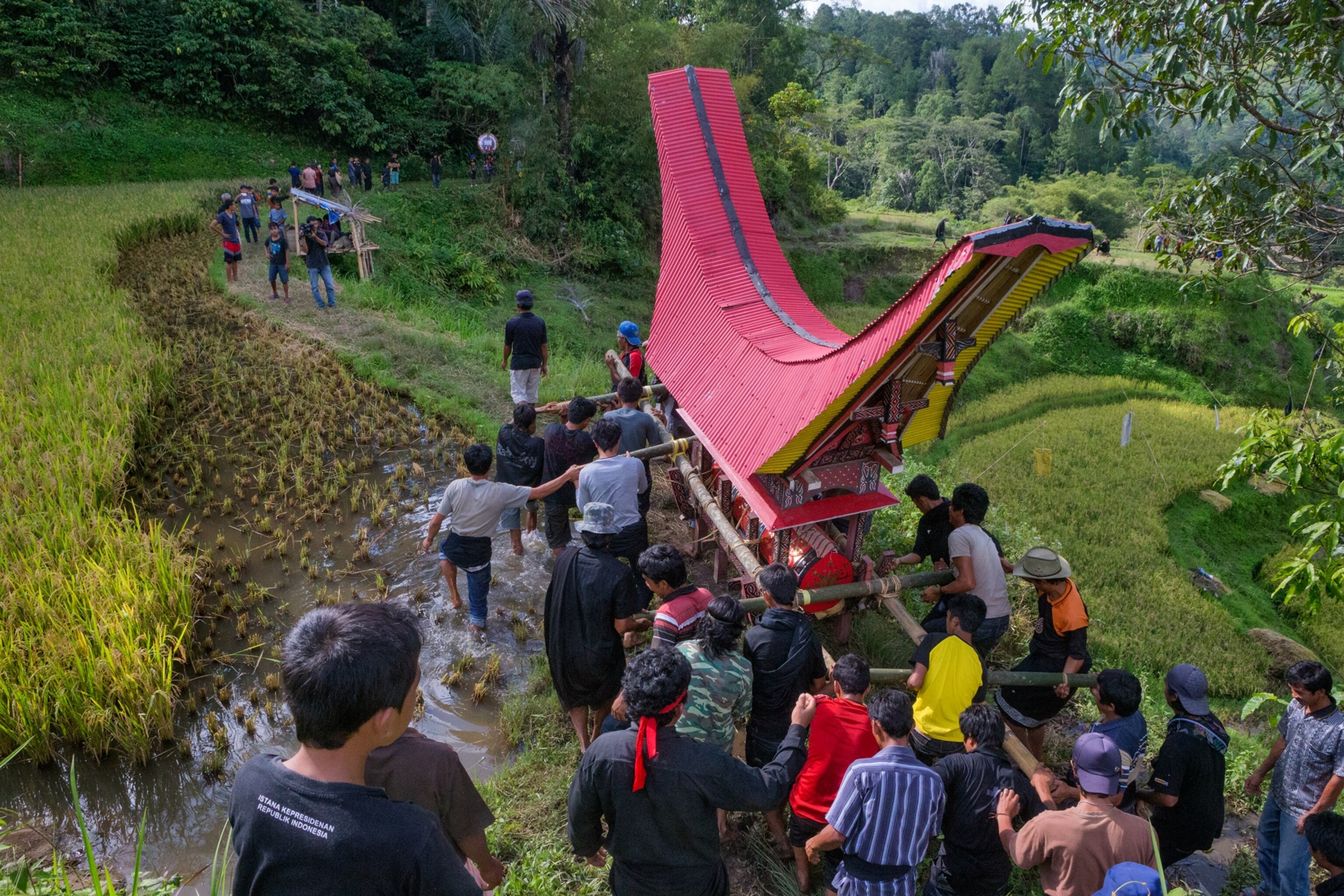 Learn About the Grief and Death Ceremonies of Torajans