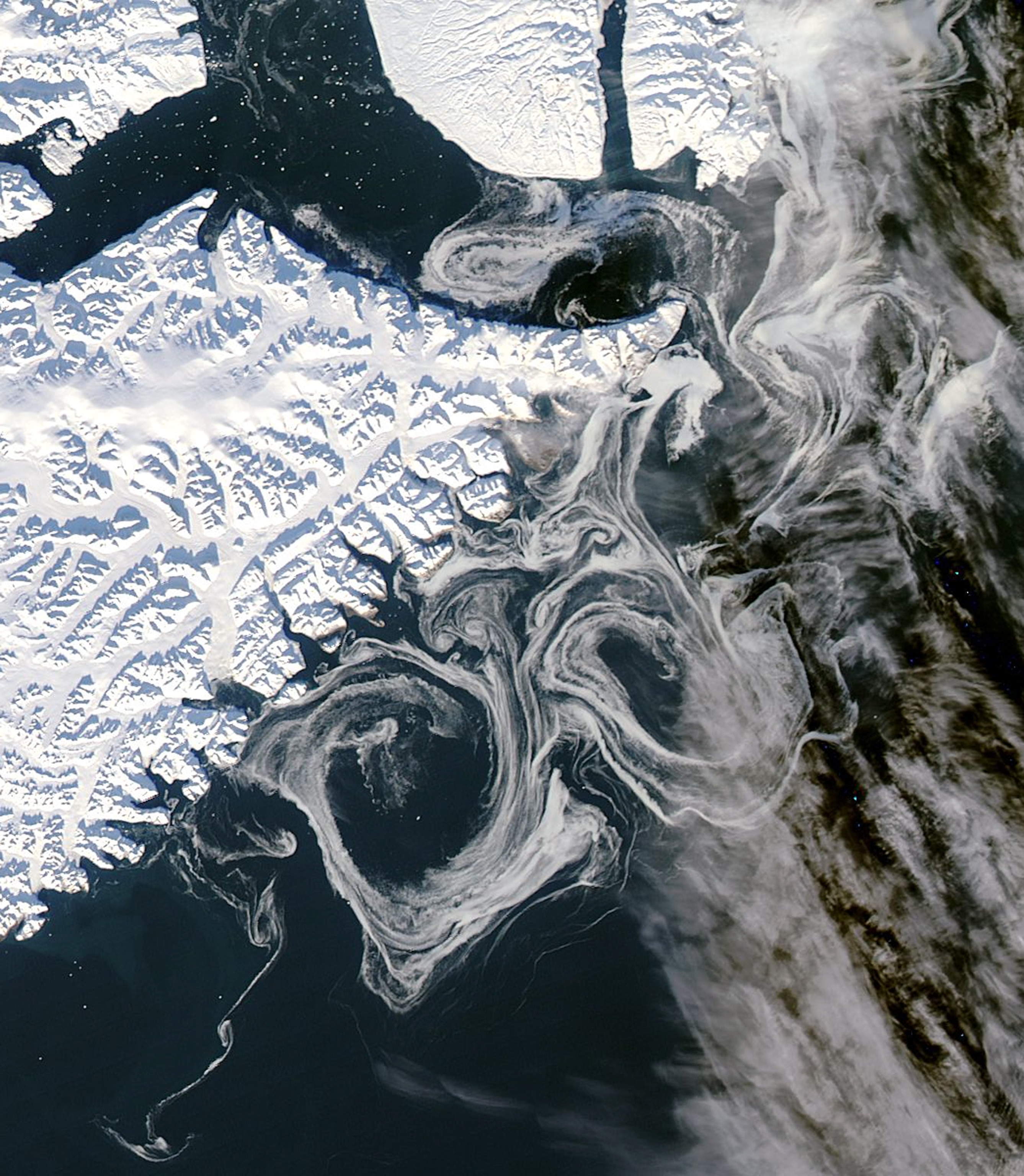 Space Pictures This Week: Supersonic Skydive, Starry Skies, More ...