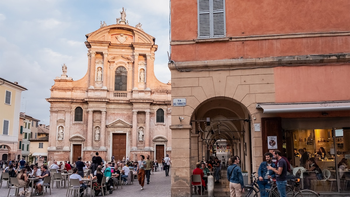 A two-wheeled culinary adventure through Emilia-Romagna, Italy ...