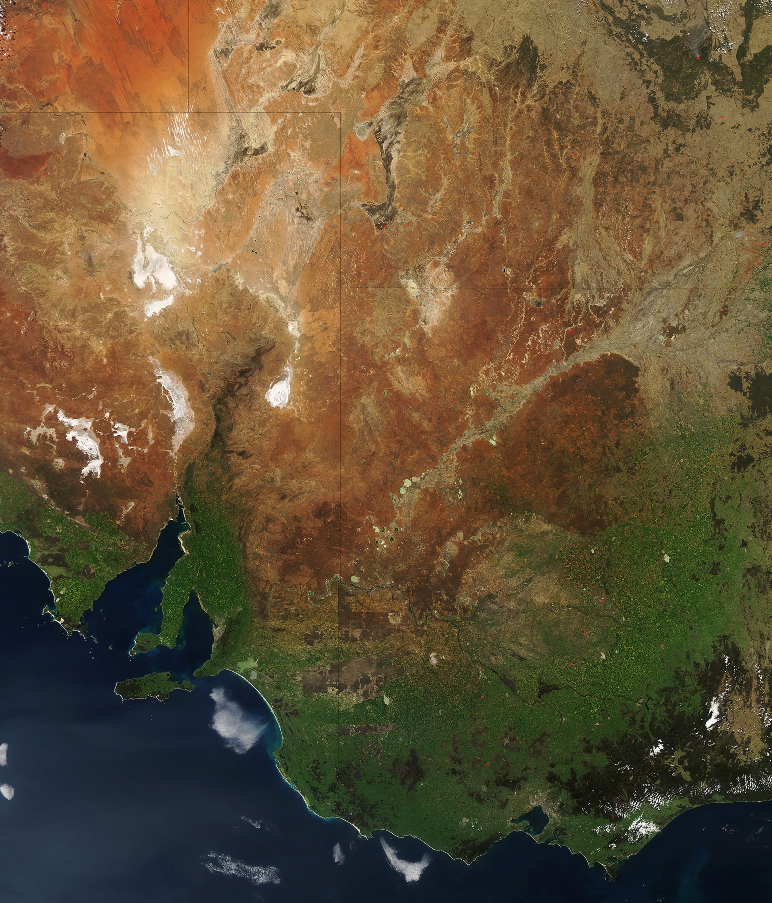 Space Pictures This Week: Blush of Spring, Brain Terrain, More ...