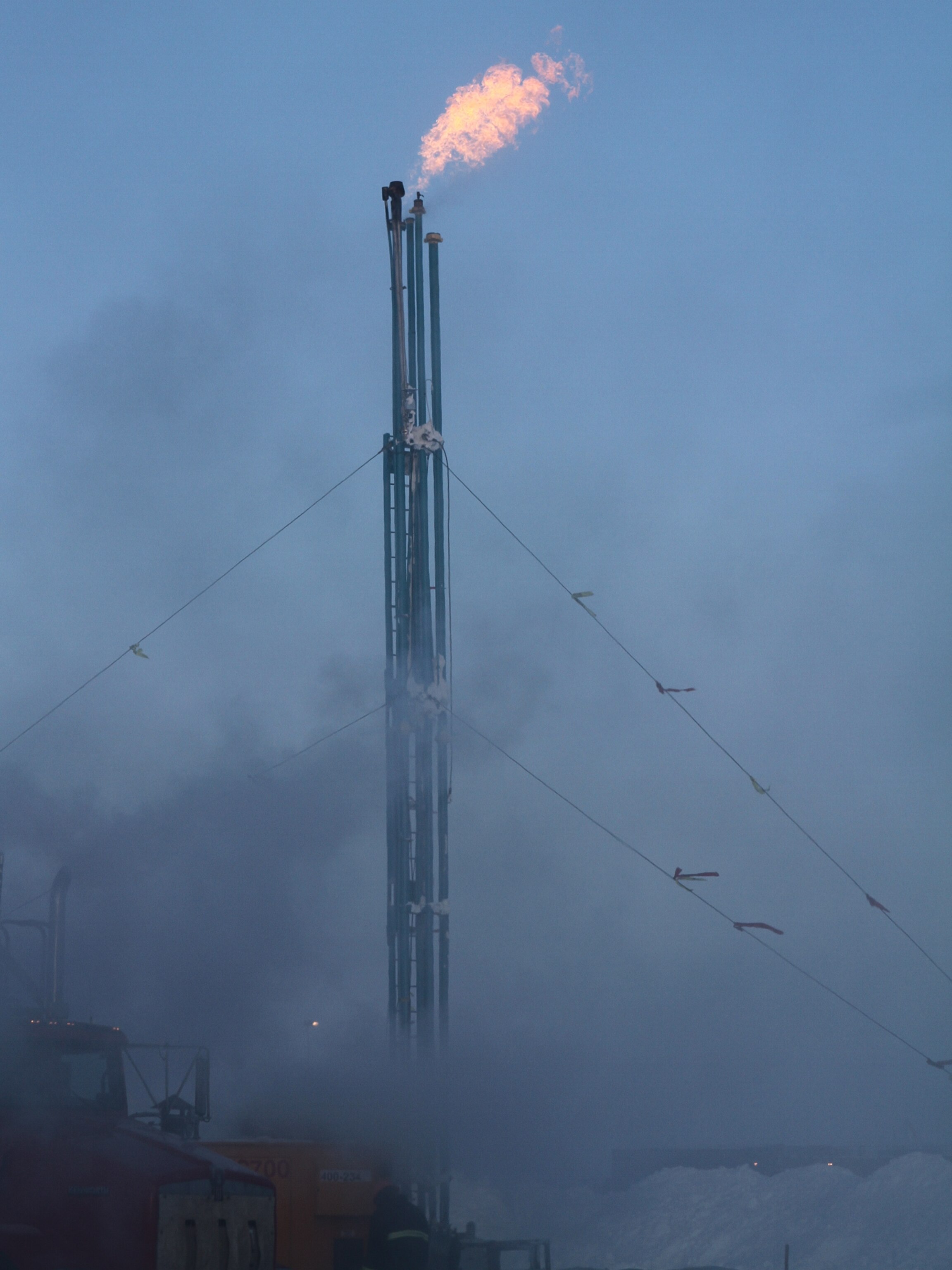 Pictures: Unlocking Icy Methane Hydrates, Largest Fossil Energy Store ...