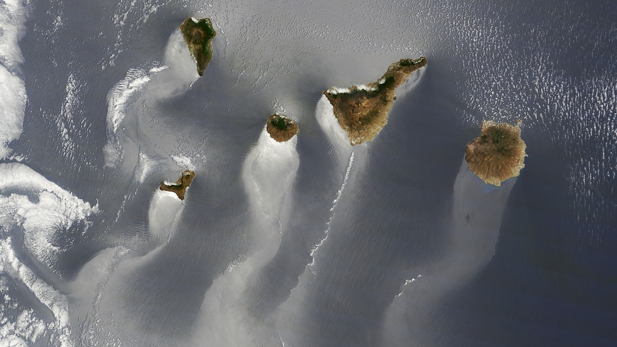 Space Pictures This Week: Mercury's Marks, Miracle Delta | National ...