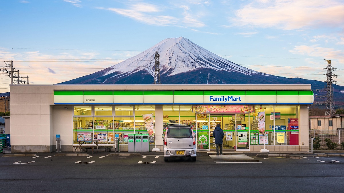 Japan's konbini culture is taking the Internet by storm—here's why ...