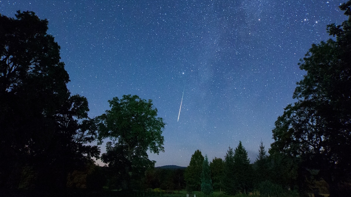 Rare Meteor Shower May Grace Skies This Week | National Geographic