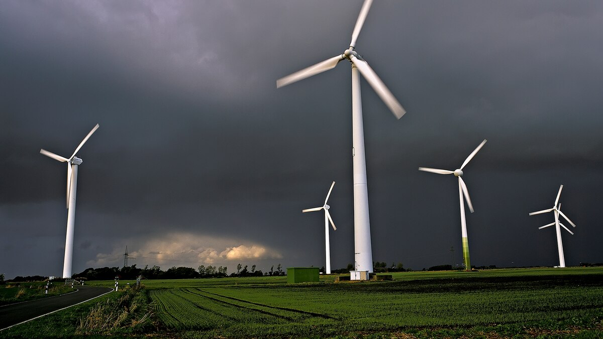 Wind Power Sets Records As Countries Seek Climate Fixes | National ...