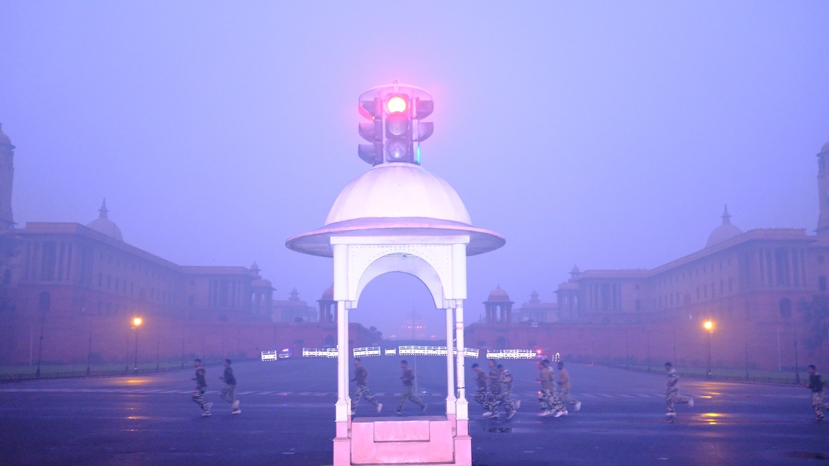 Pictures of Delhi Shrouded in Toxic Air Pollution | National Geographic