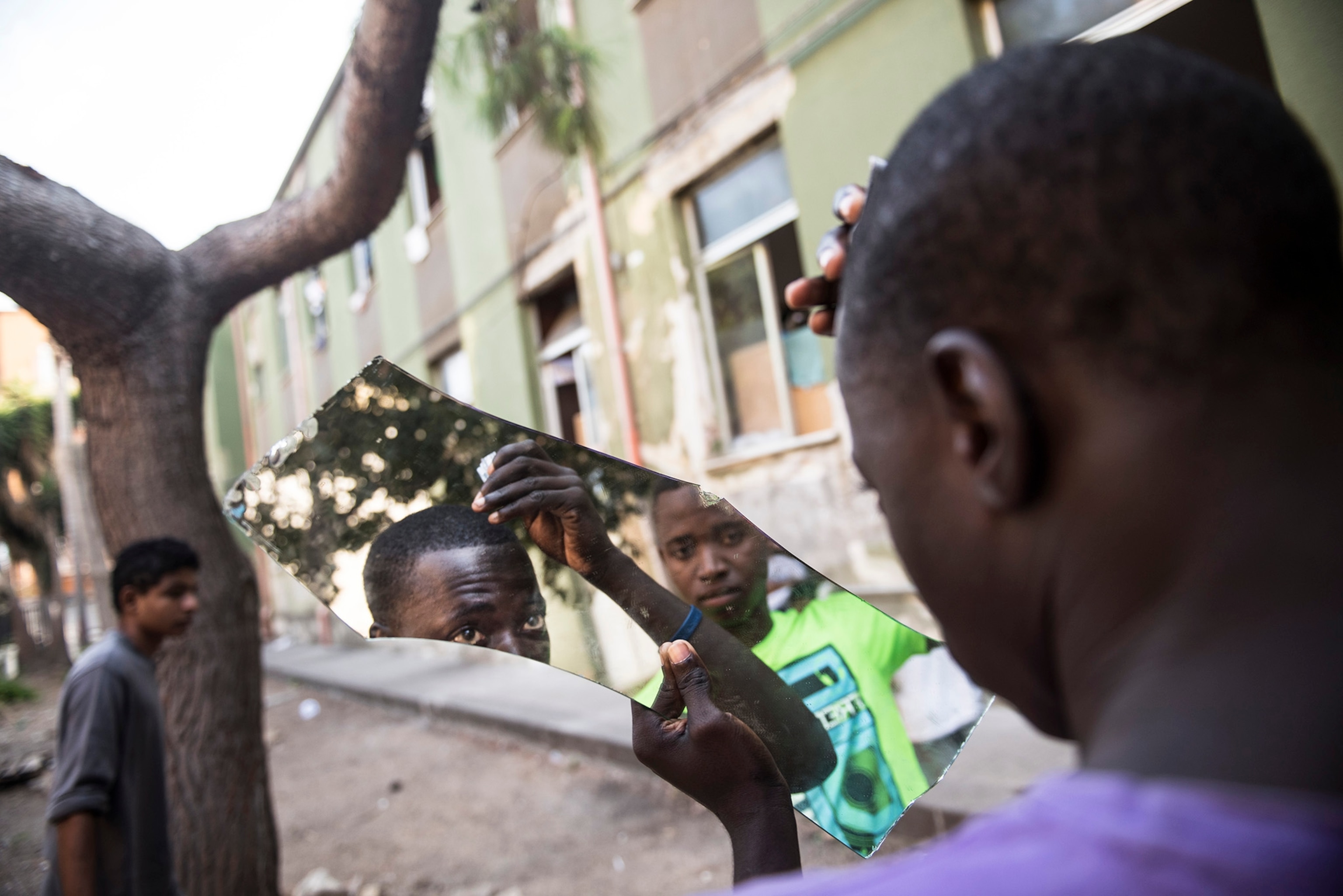 Amid Record Waves of Refugees, Italy Finding Limits to Its Compassion ...