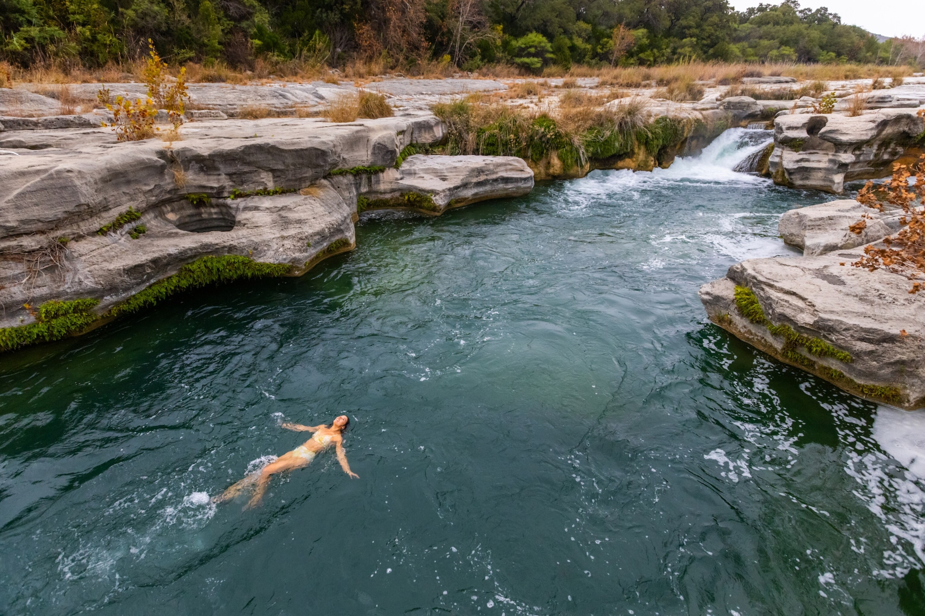 Off-grid adventure on pristine Texas waters