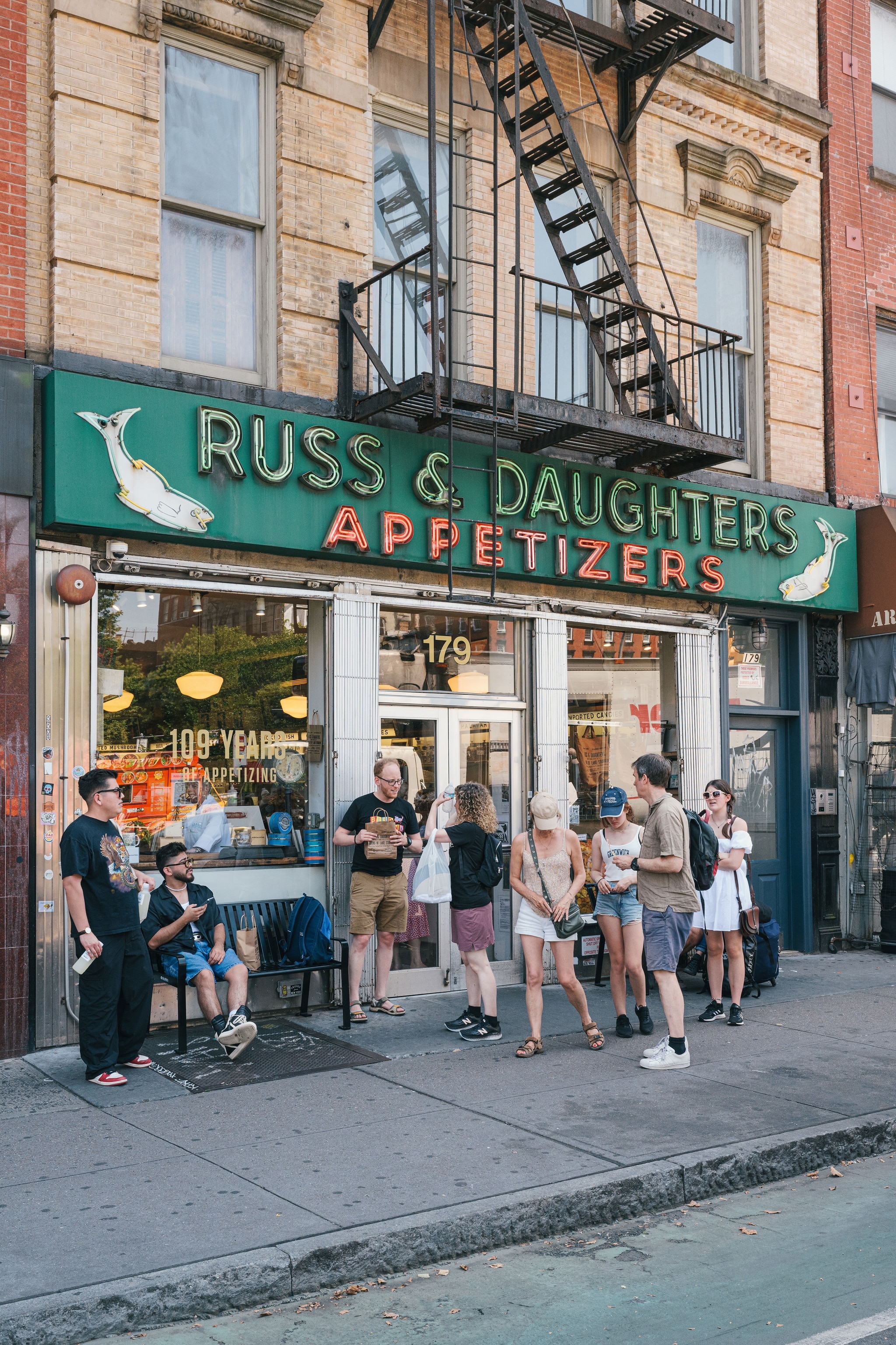 How to explore New York City's immigrant past through its food