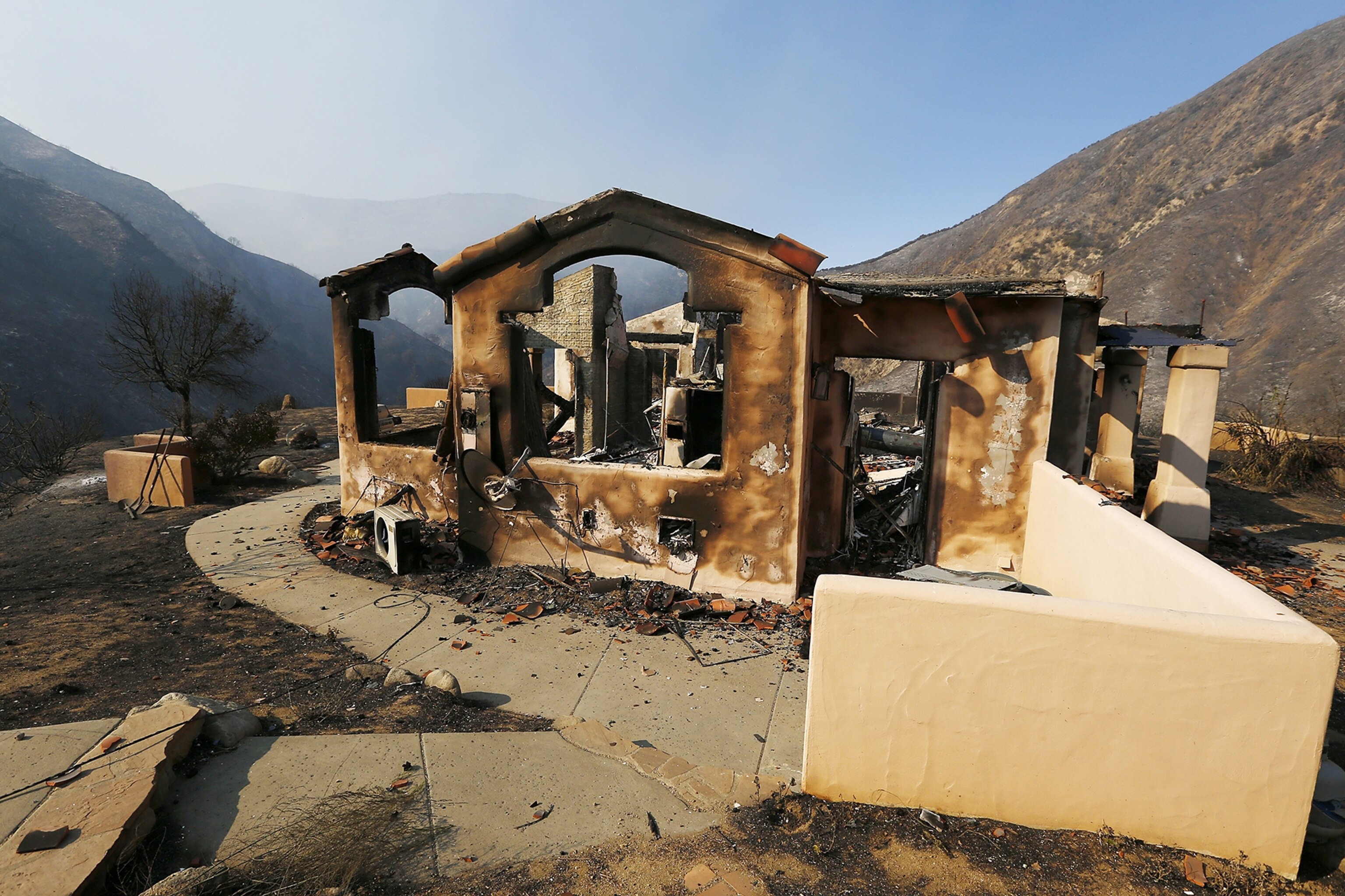 See the Hellscape Created by the Raging Sand Fire