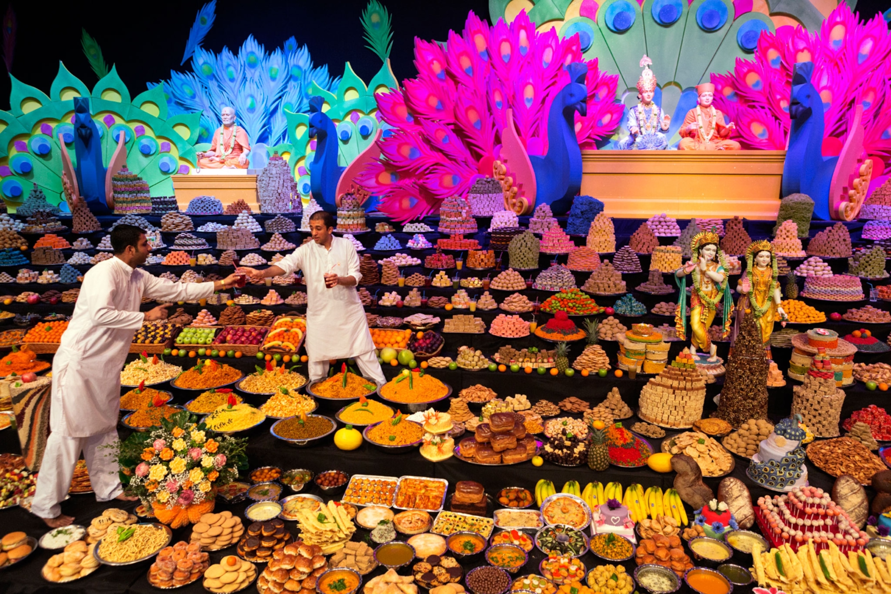 Not Just Thanksgiving: 15 Photos of Food-Centric Celebrations