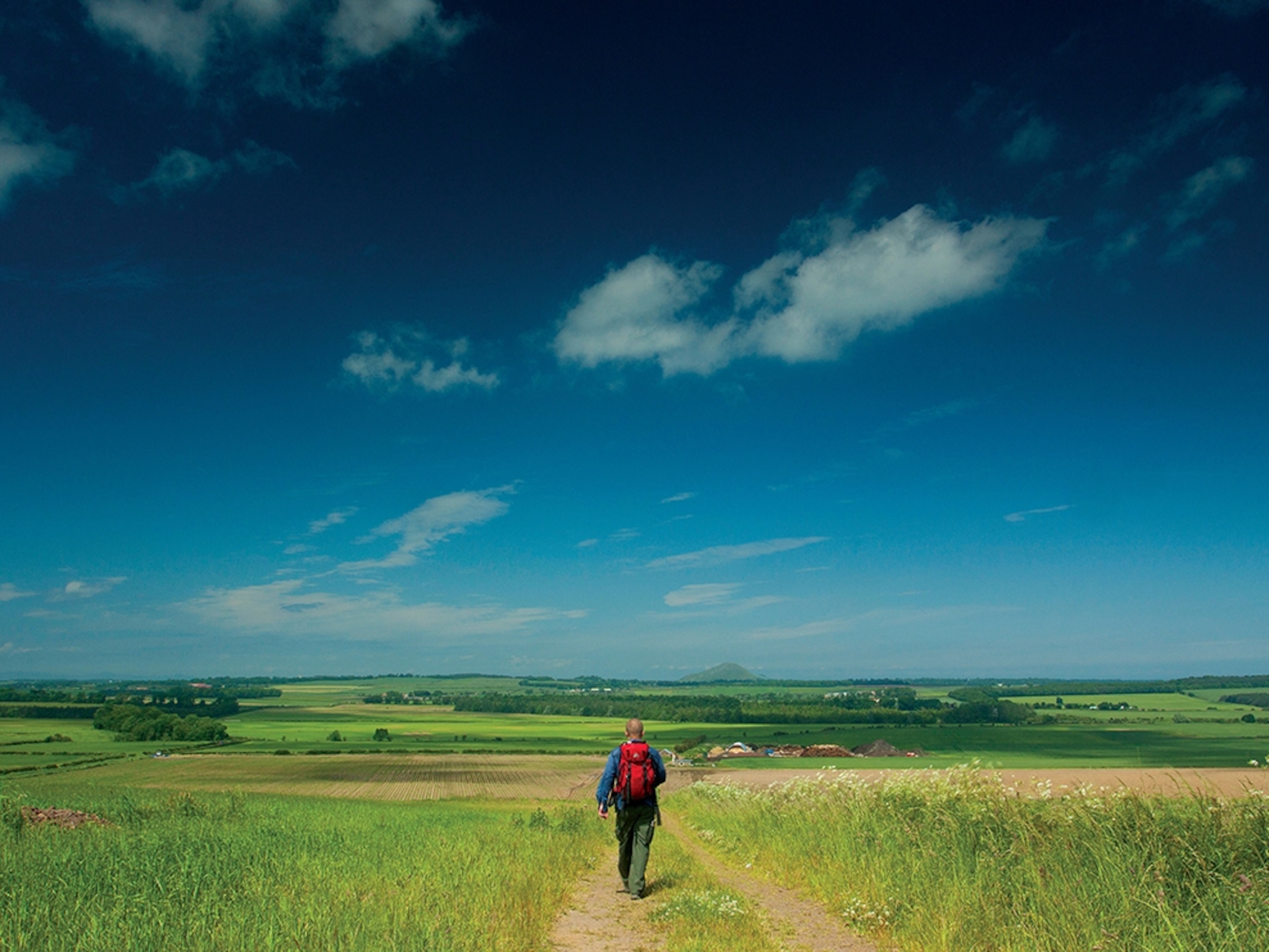 World's Best Hikes: New Trails for a New Year - National Geographic