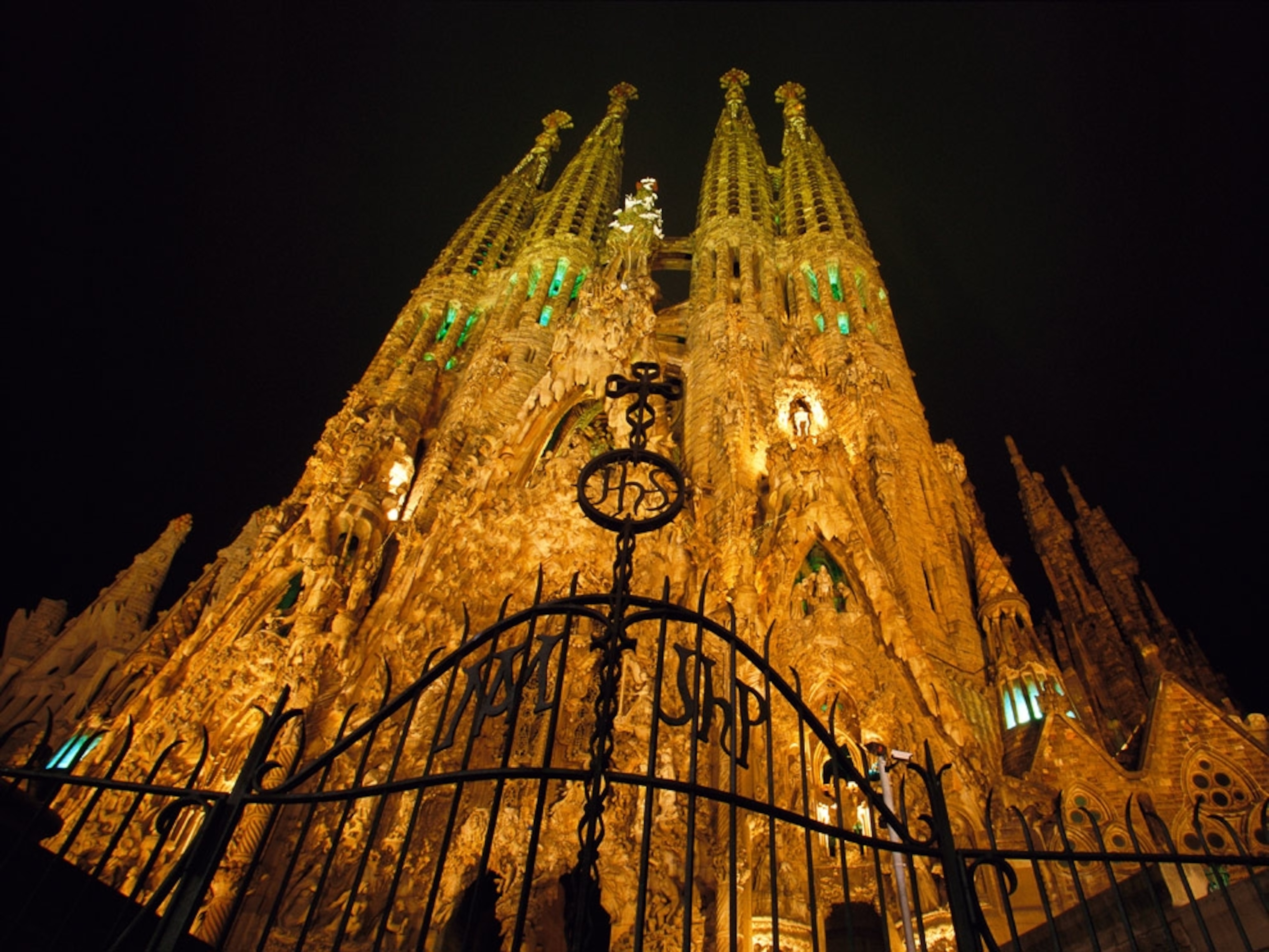 Cathedral Photos -- National Geographic