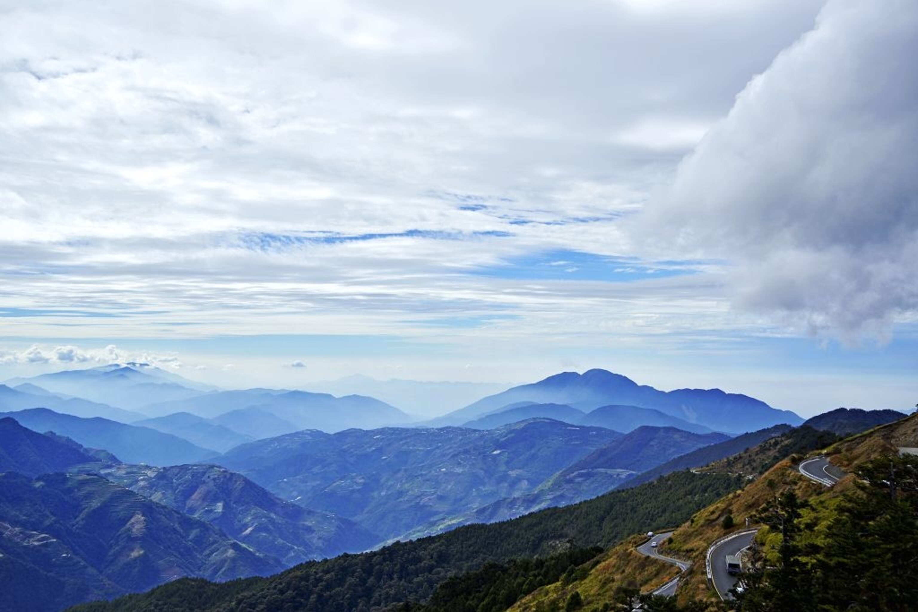 10 Majestic Mountain Wonders of Taiwan