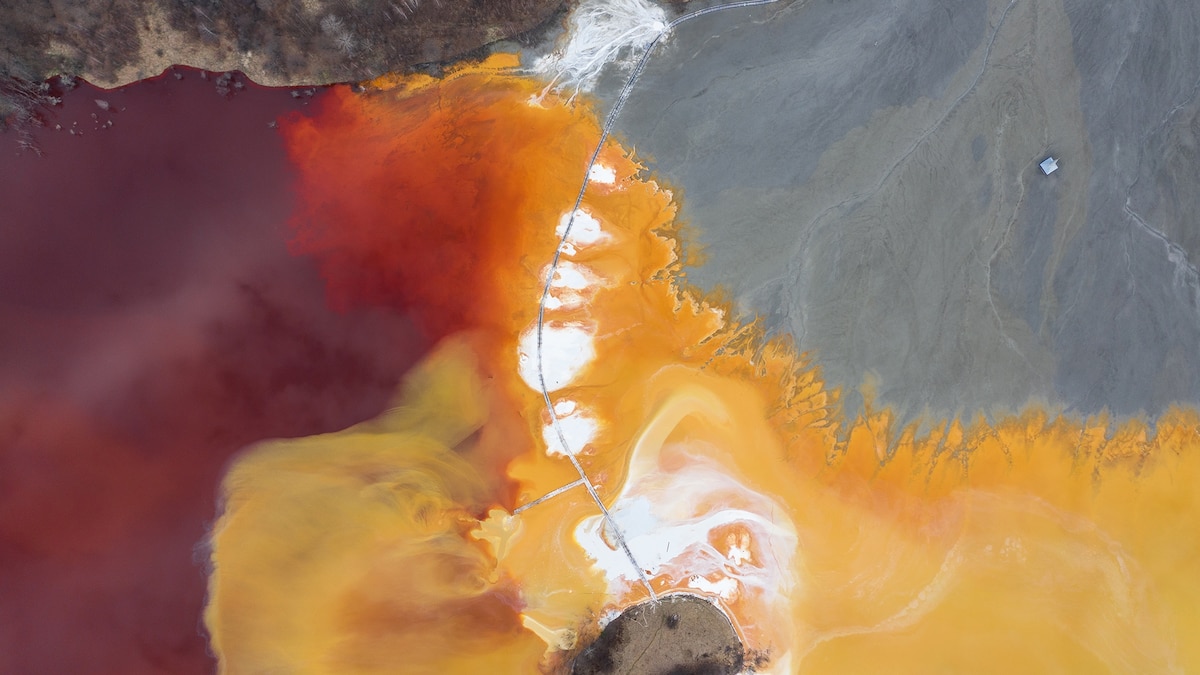See the grotesque beauty of mining waste | National Geographic