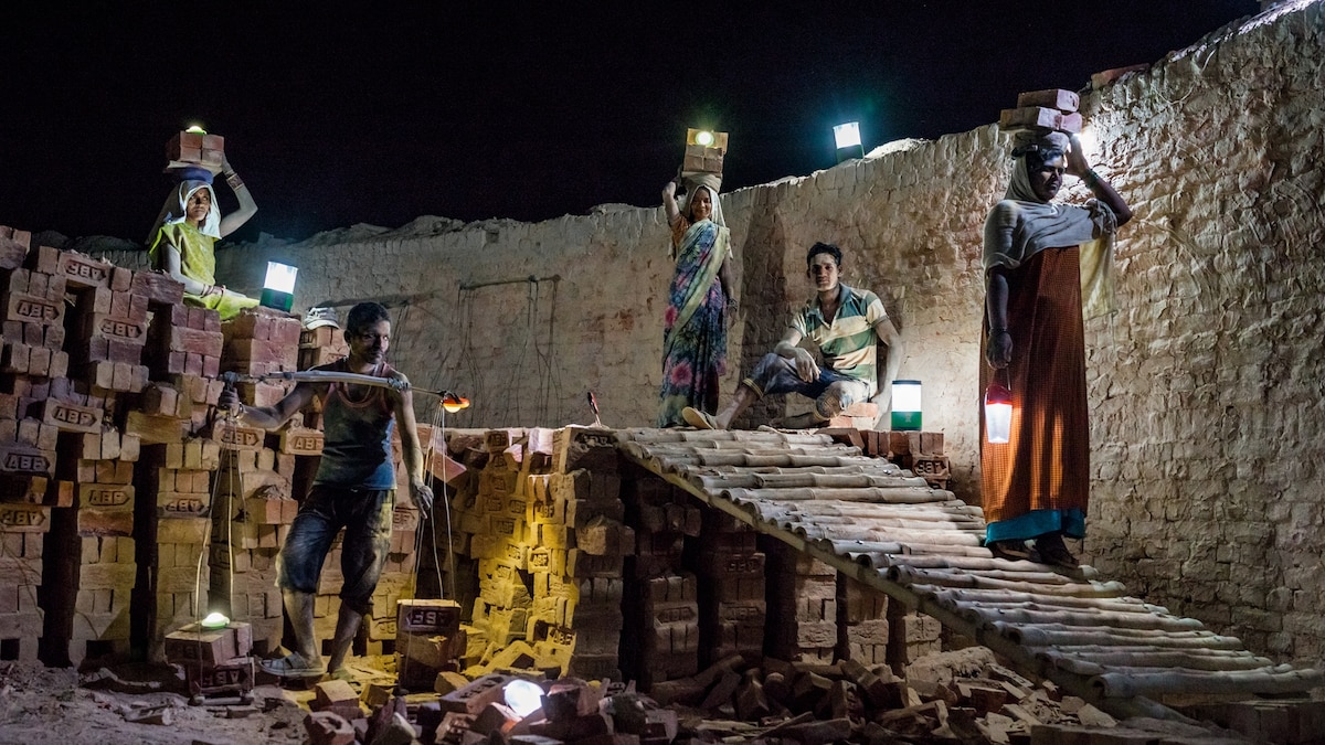 How solar lanterns are transforming lives in Africa and India ...