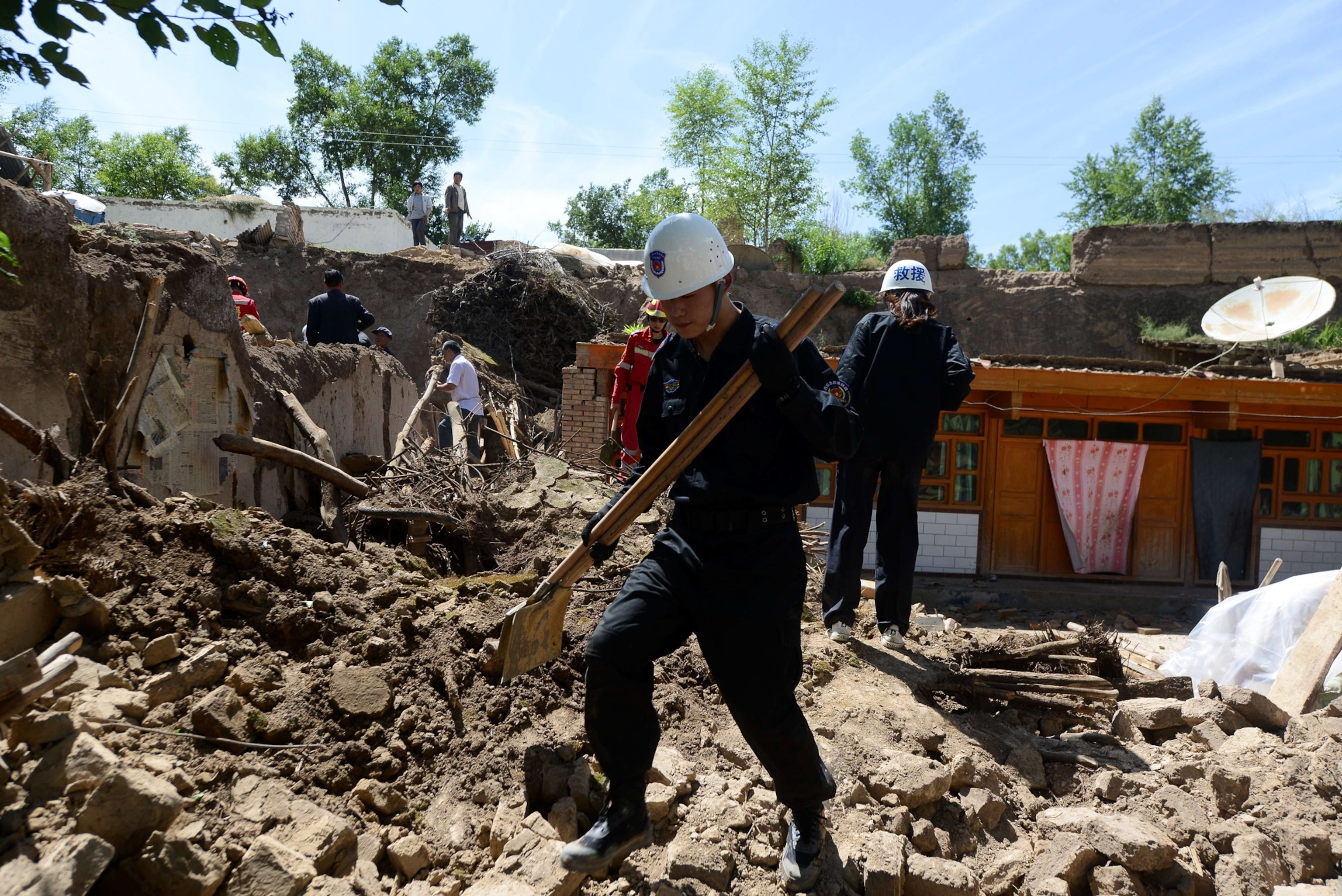 Devastating Pictures From Central China Earthquake | National Geographic