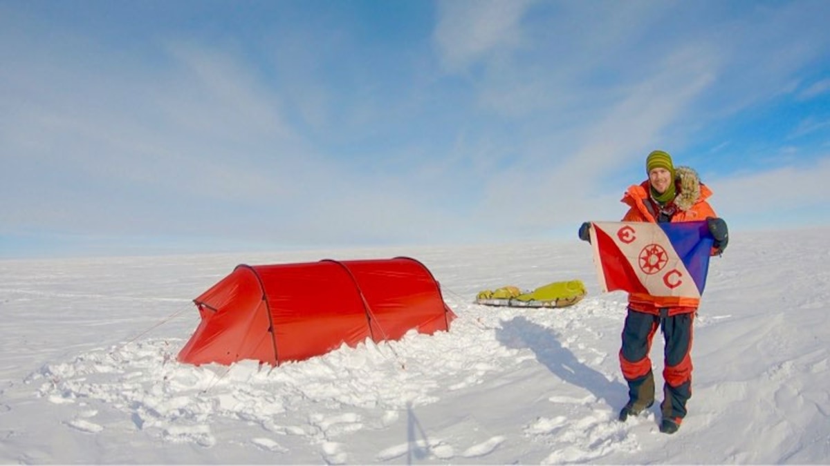 Colin O'Brady completes Antarctic trek | National Geographic