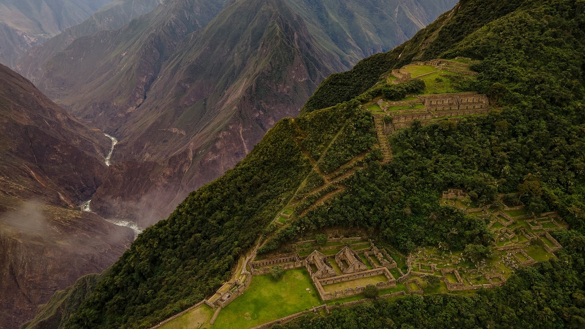 These remote Inca ruins rival Machu Picchu | National Geographic