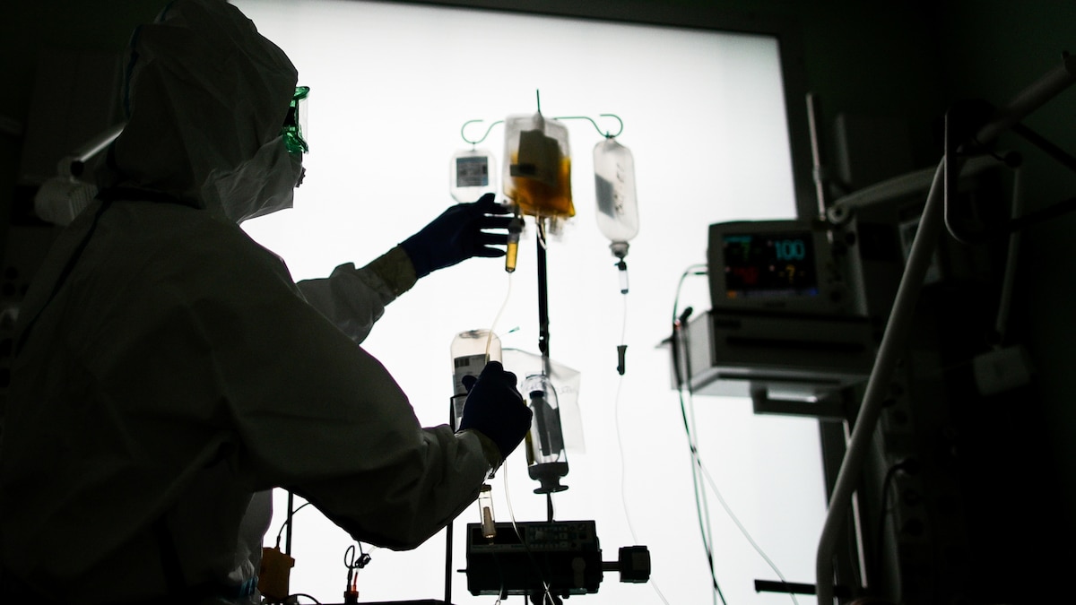 Blood plasma touted as COVID-19 breakthrough. But does it work ...