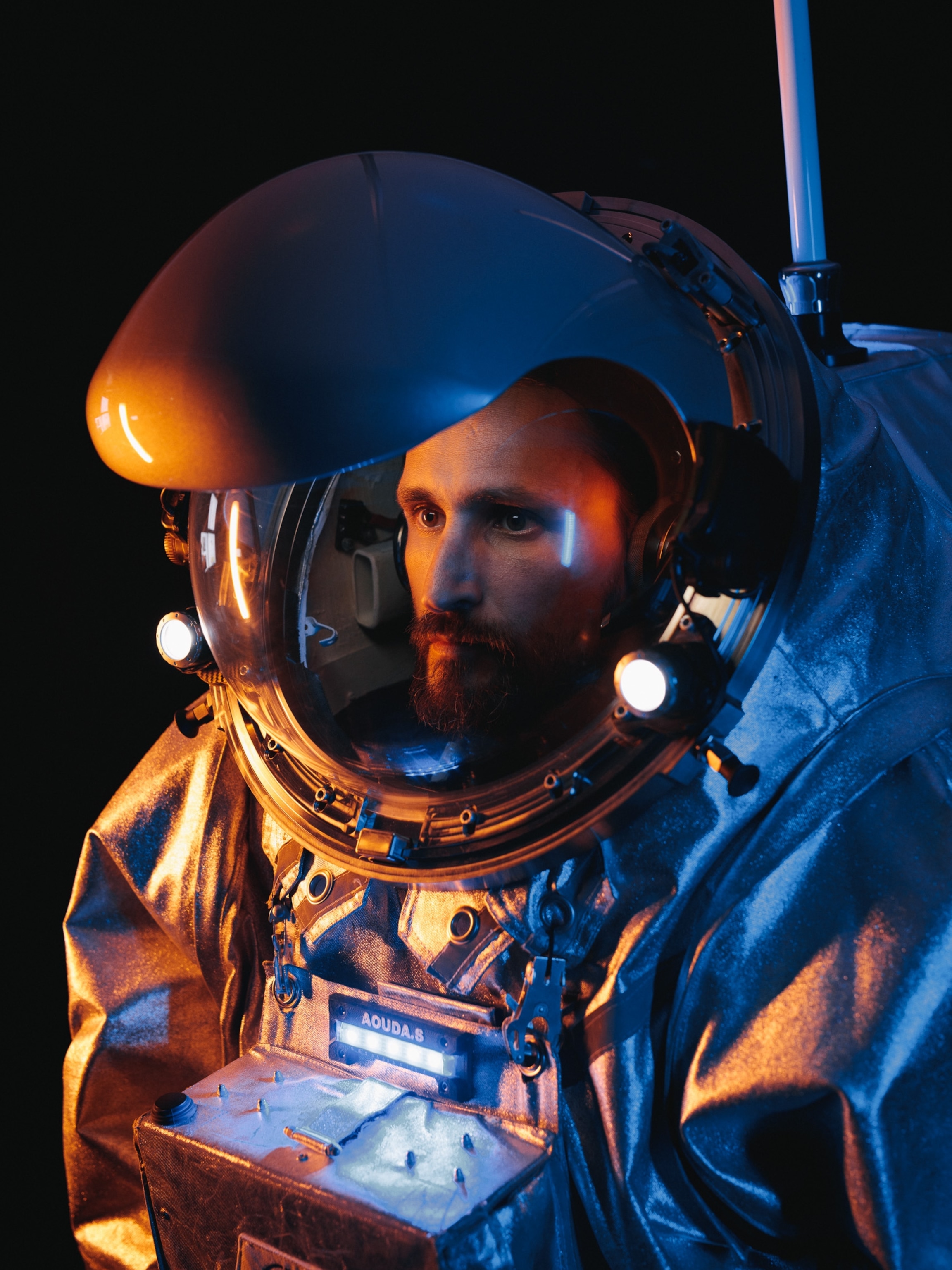 See how 'astronauts' simulate a Mars mission in Oman