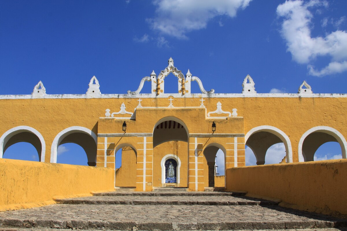 Izamal: Sacred City