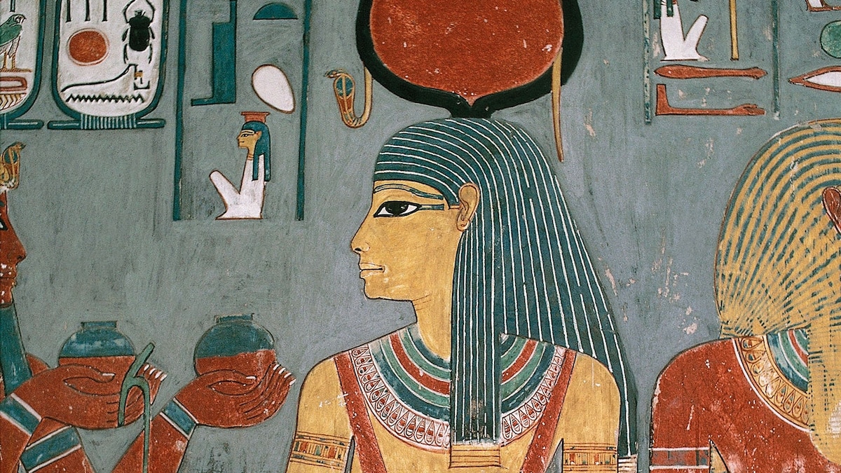 Isis, ancient Egypt's mother goddess, was worshipped throughout the ...
