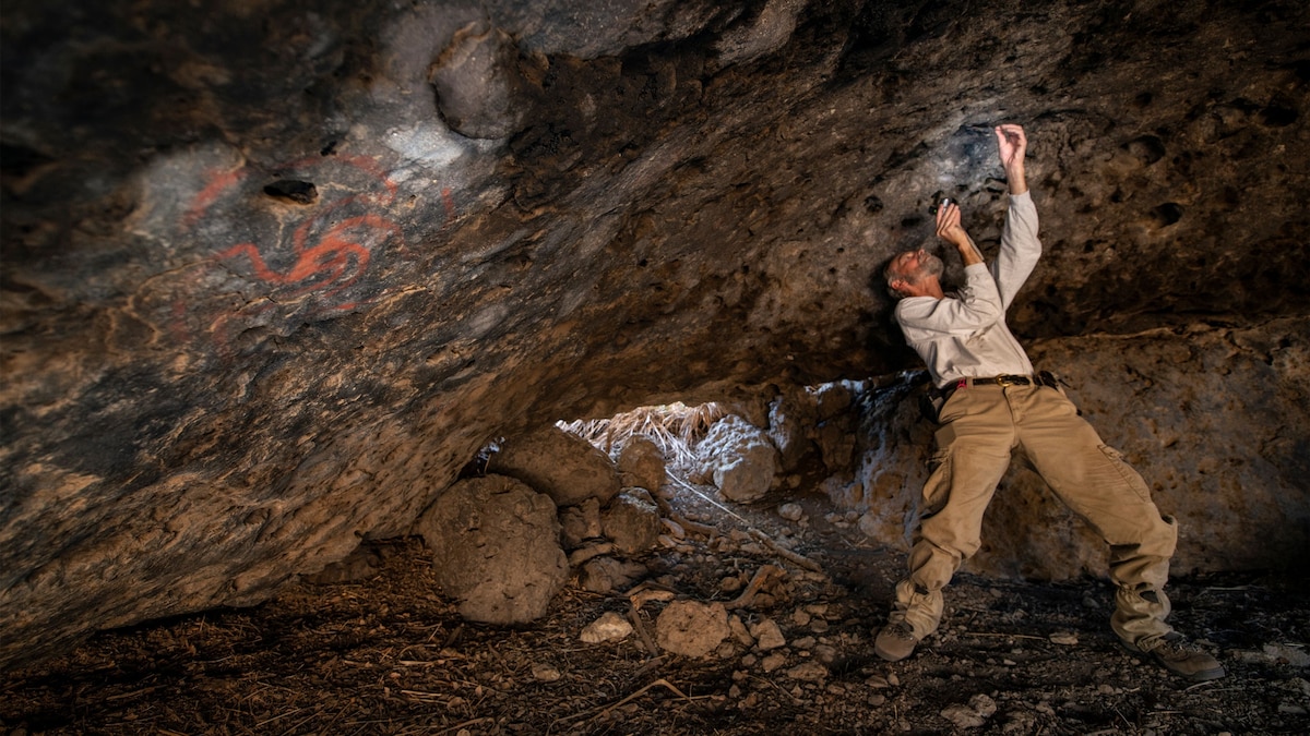 400 years ago, visitors to this painted cave took hallucinogens ...