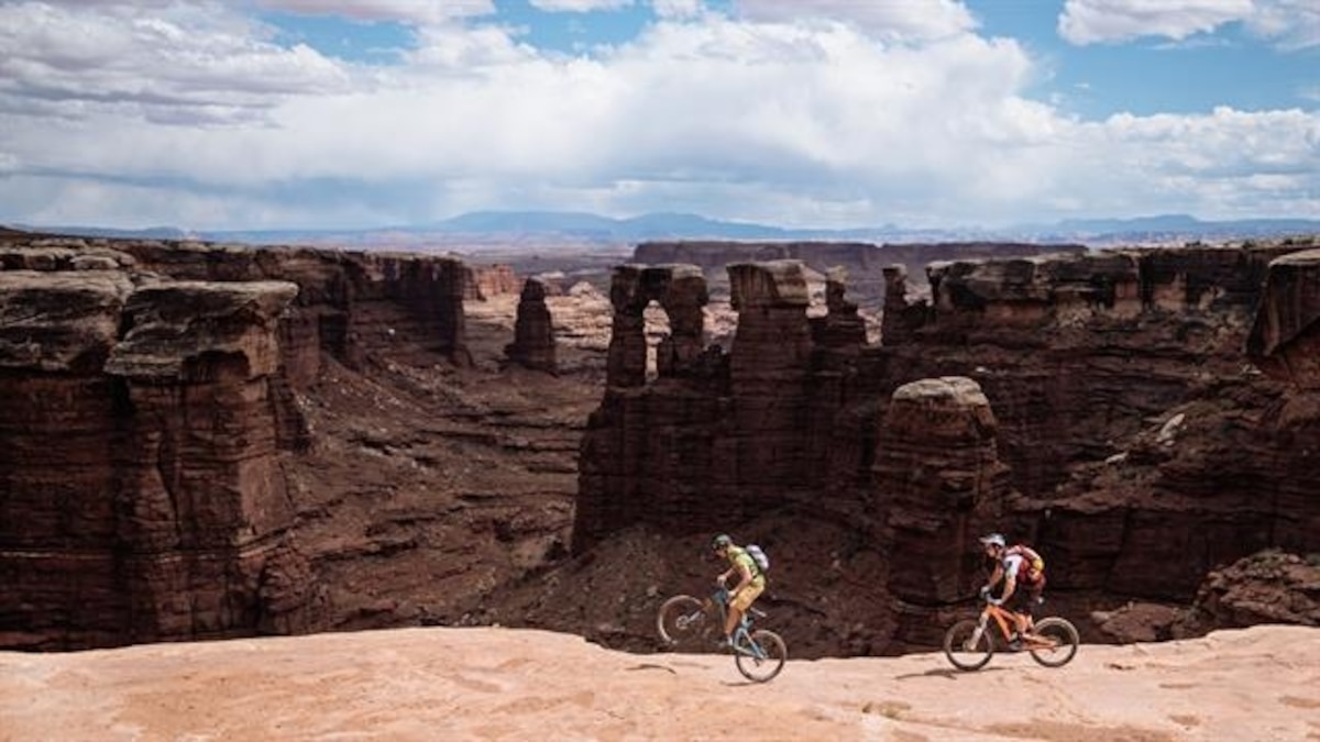 Utah by Dirt: Mountain Biking the White Rim Trail | National Geographic