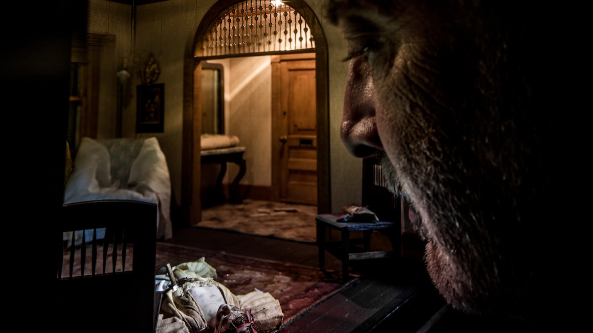 Peek Into Tiny Crime Scenes Built by an Obsessed Millionaire | National ...