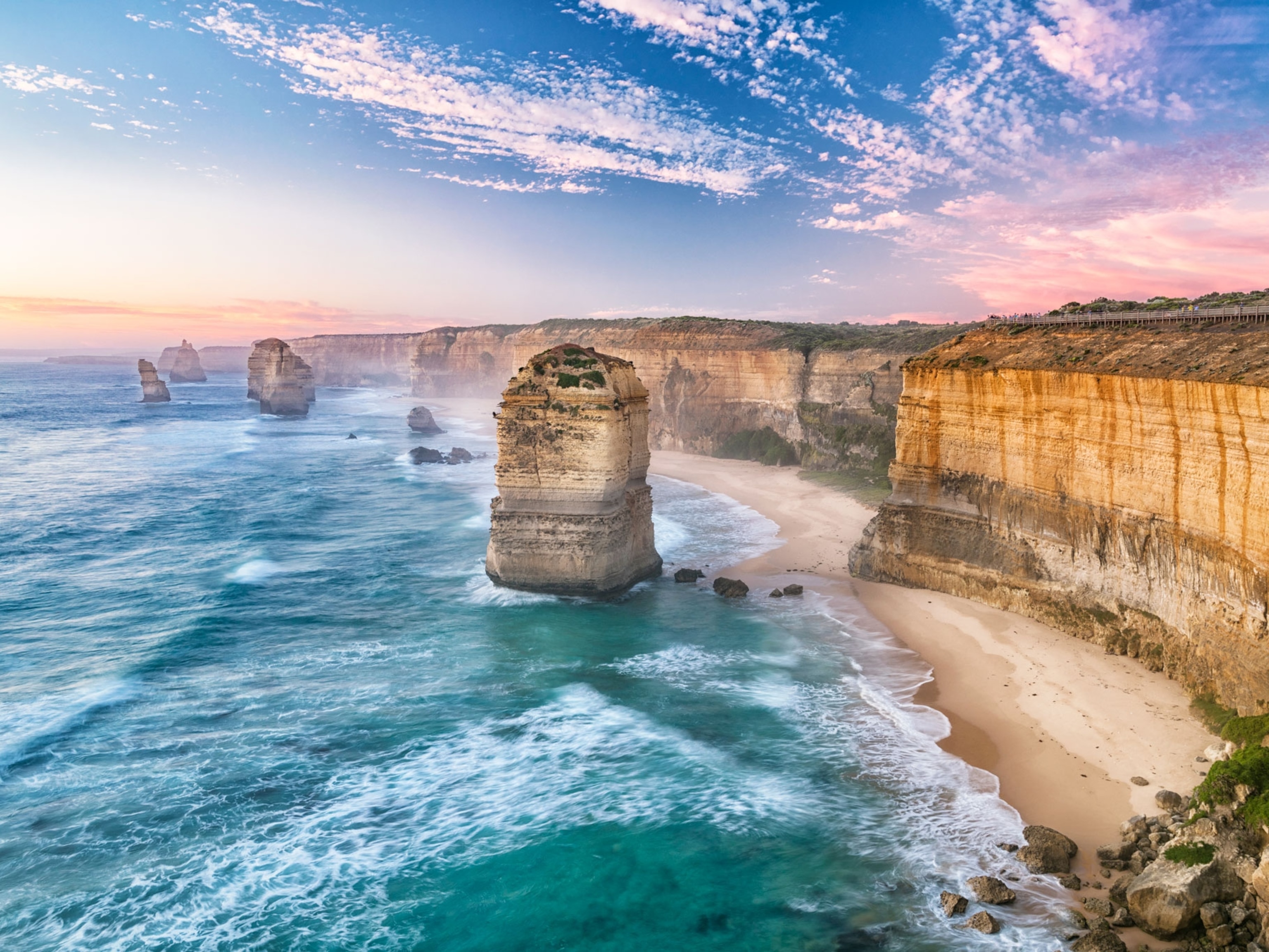 A Perfect Day in Downtown Melbourne