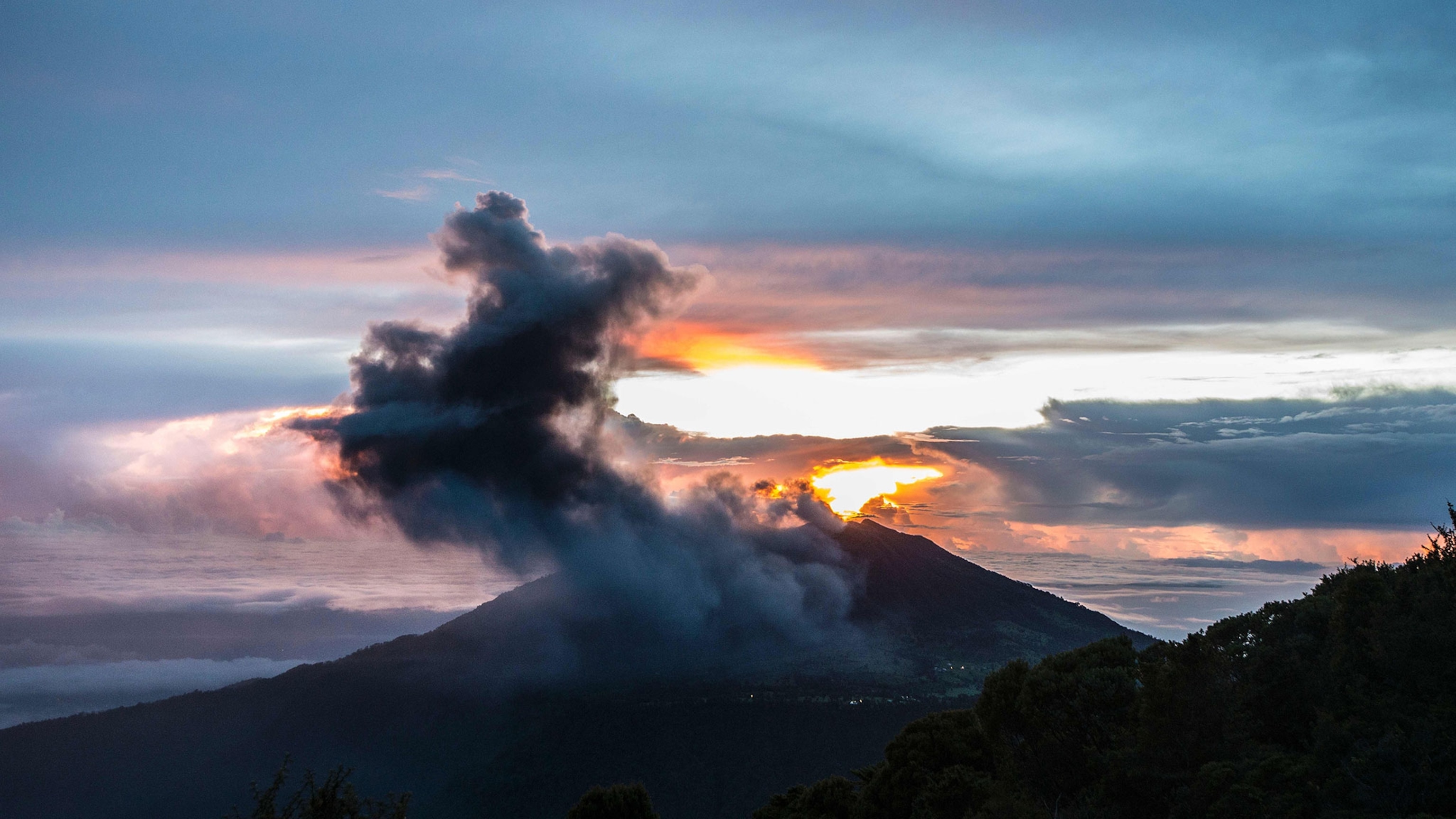 Ongoing Eruptions At Turrialba Volcanoes In Costa Rica: The Best Ones