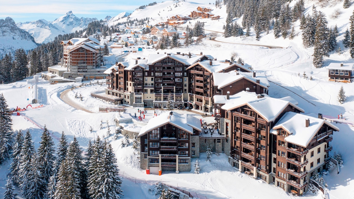Why Flaine is the perfect purpose-built French mountain town | National ...