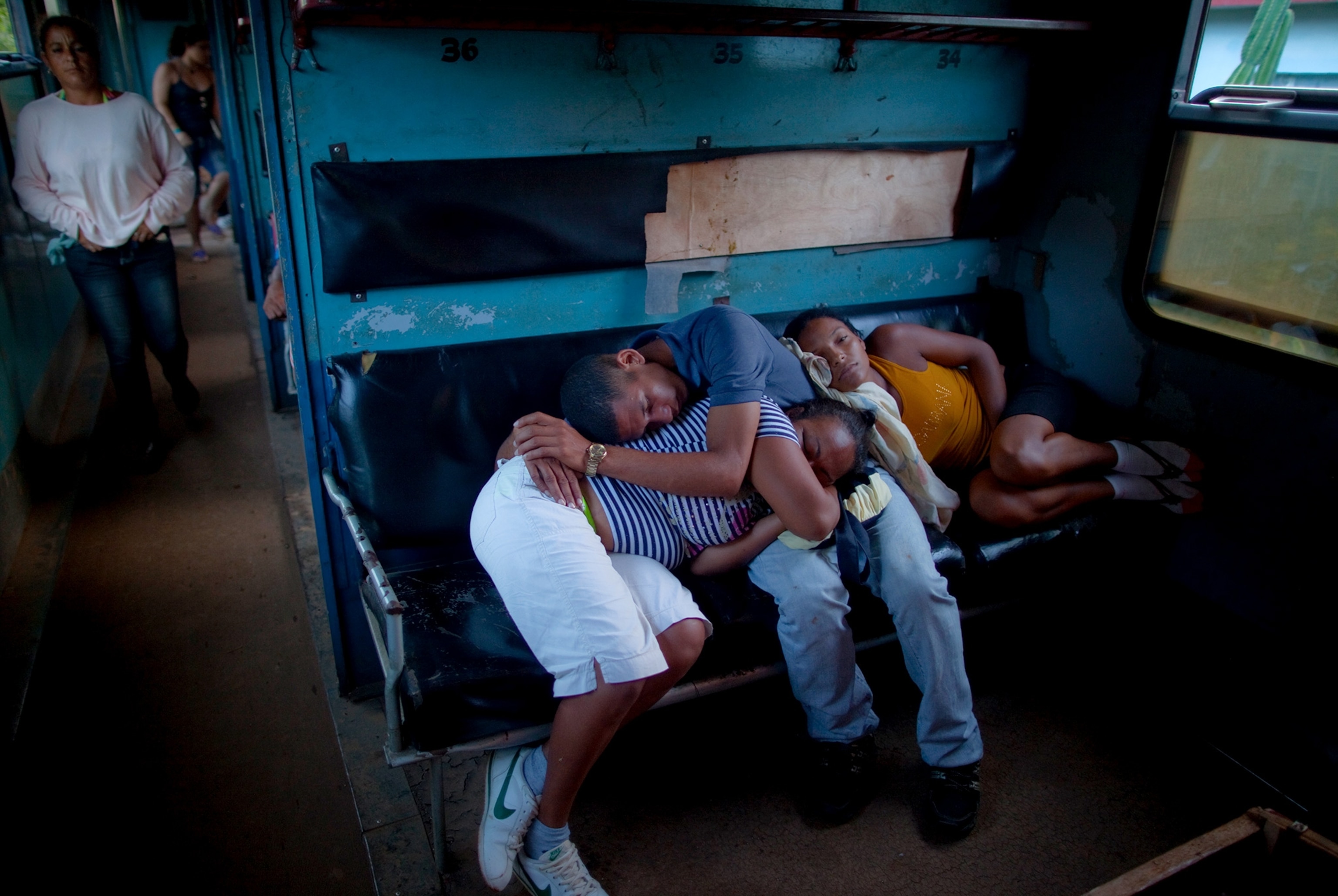 Pictures of Life Aboard Cuba's Aging Trains | National Geographic