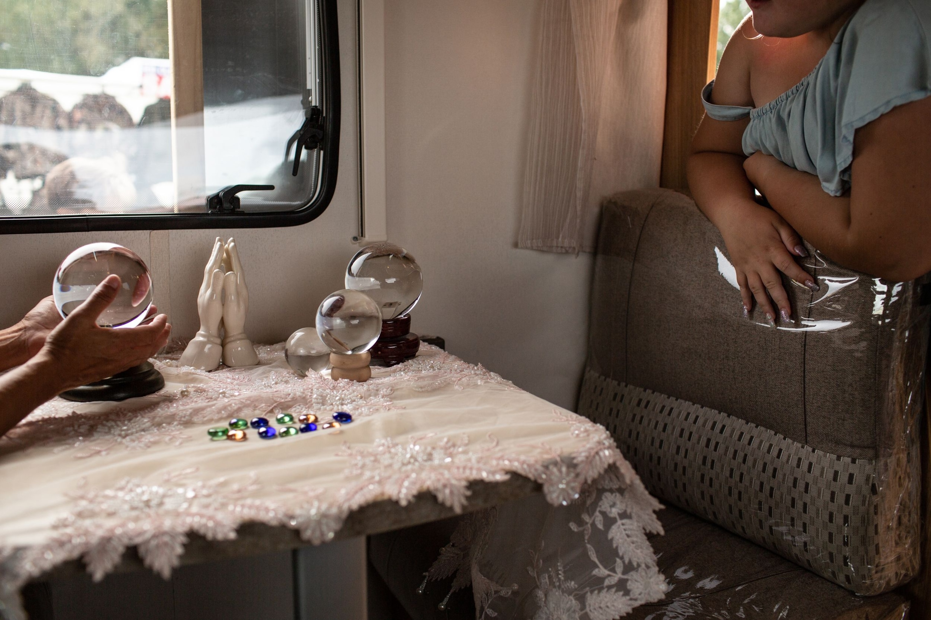 At Europe’s largest Gypsy and Traveler gathering, nomads uphold ...